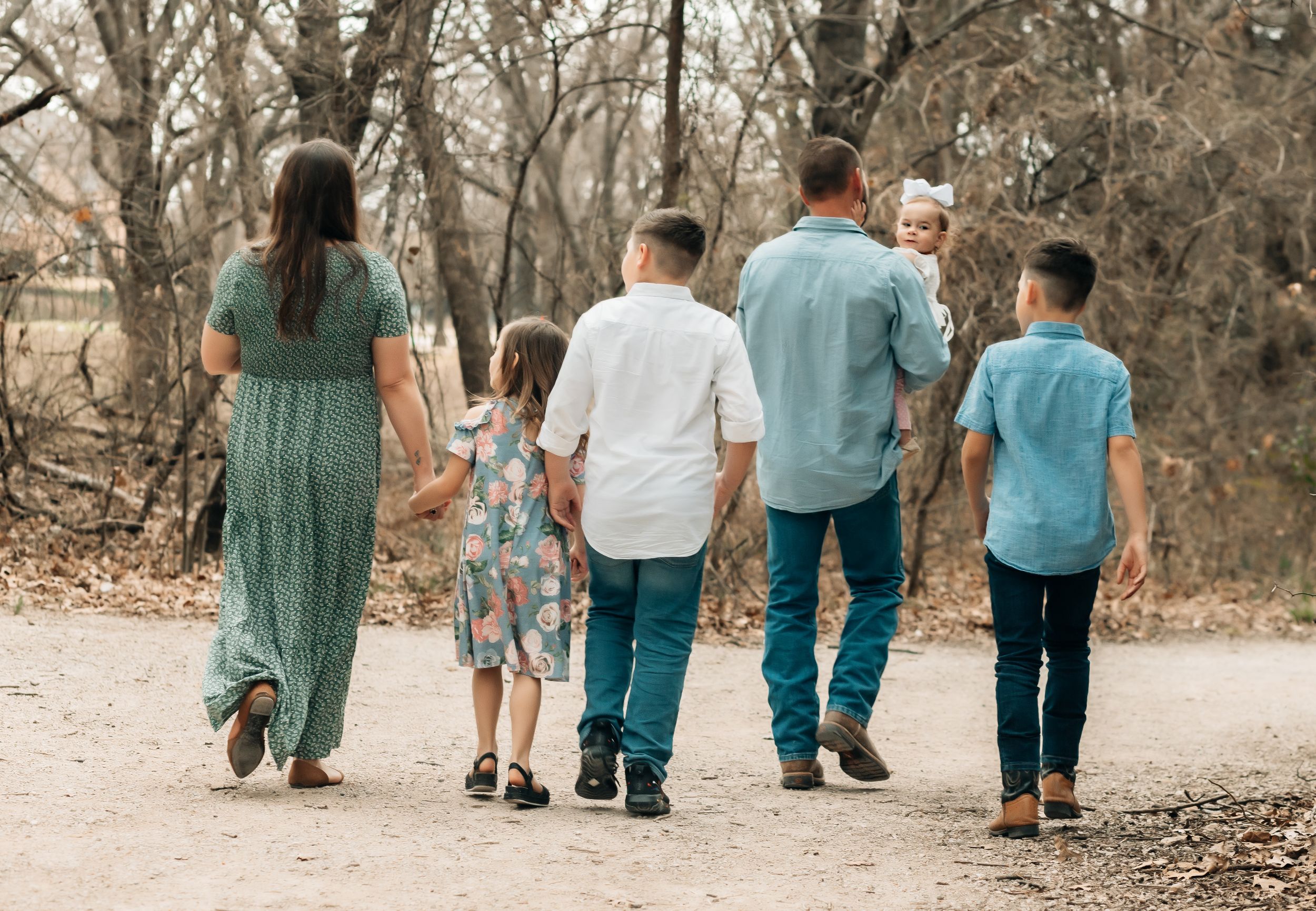 Family Session Style - Secluded Cove Media