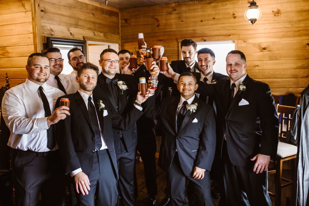 The Silver Spoon Barn - The Emerald Event Centers