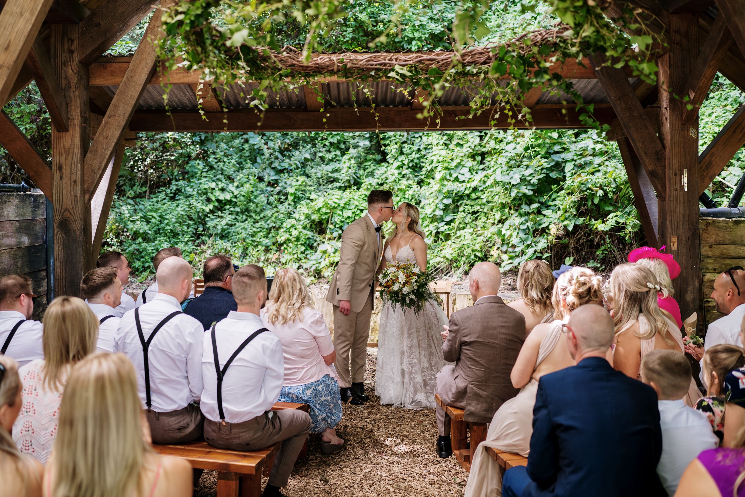 Arnos Vale Cemetery Wedding - Wedding Photographer in Bath