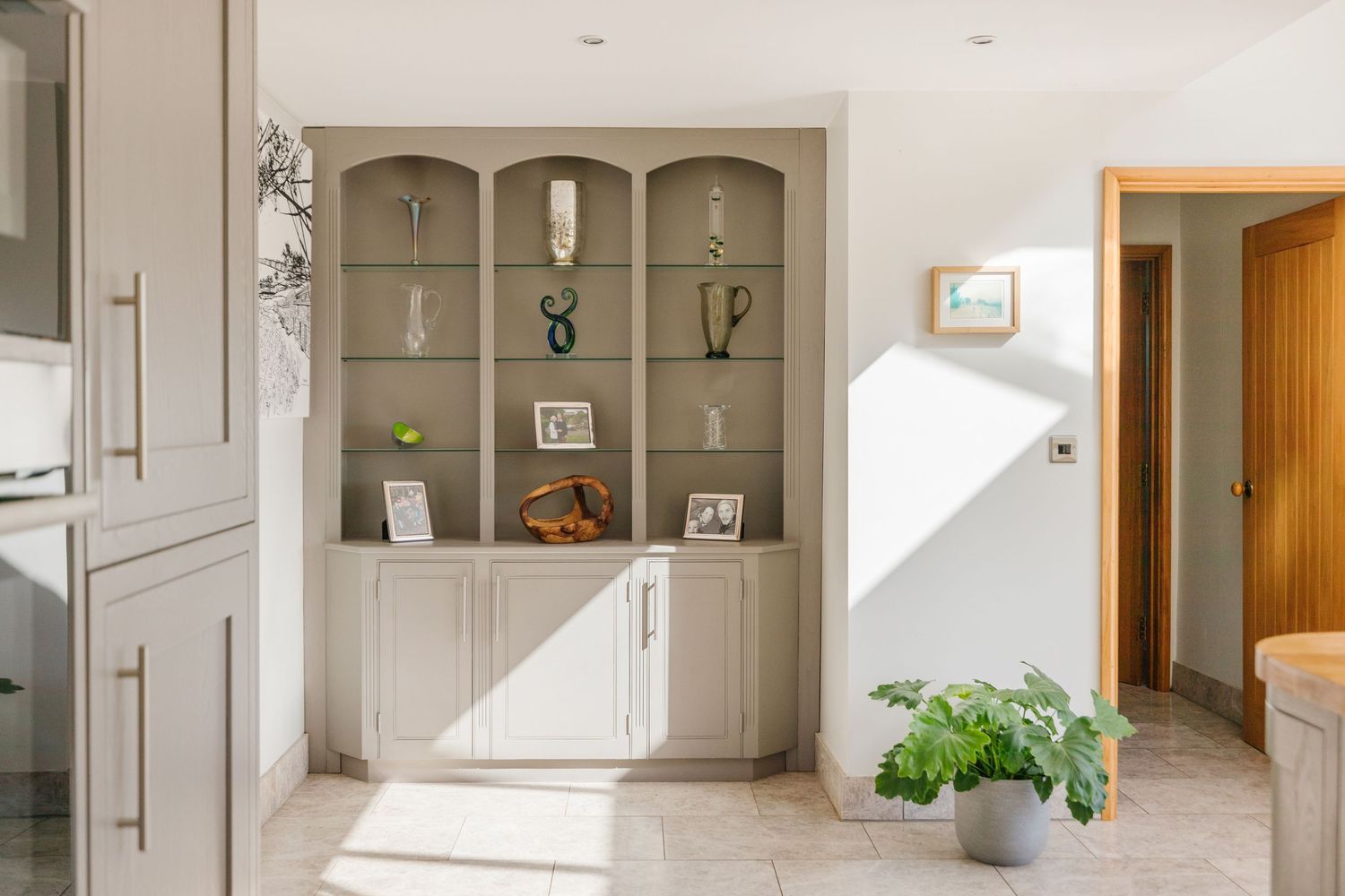 Estate Agents - Sarah Button Photo