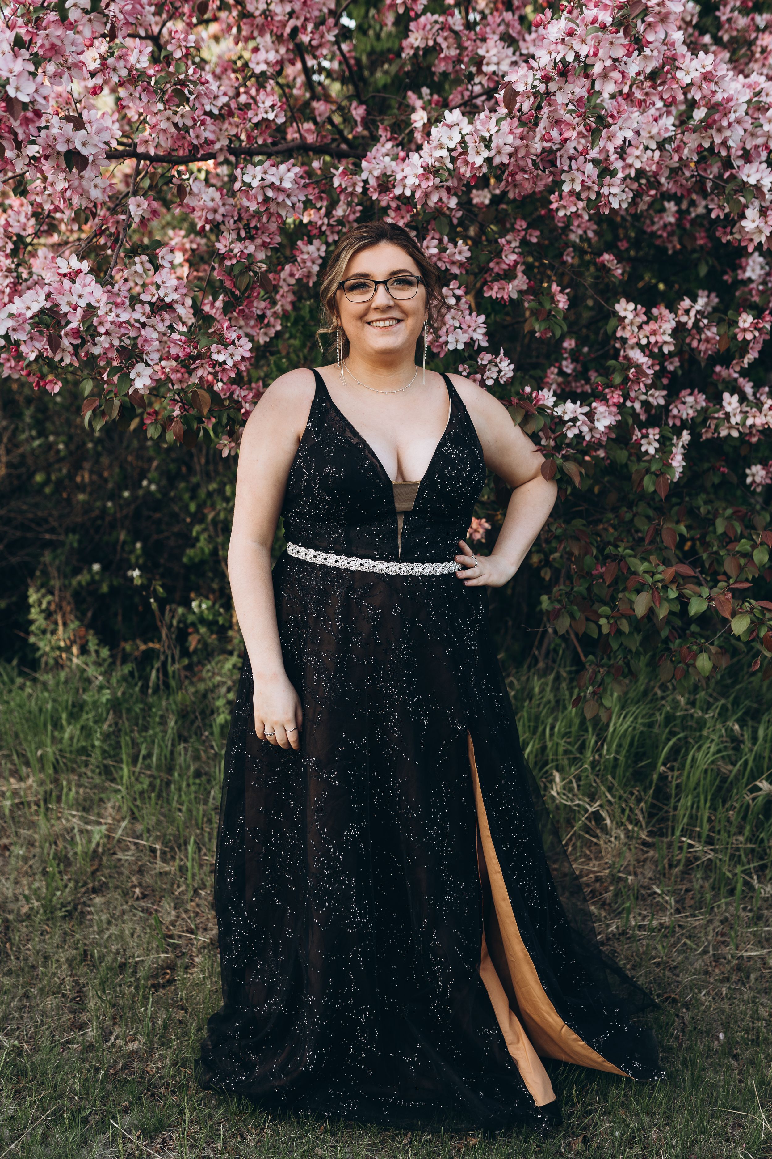 Choosing Your Grad Portrait Session Location - Lloydminster Wedding and ...