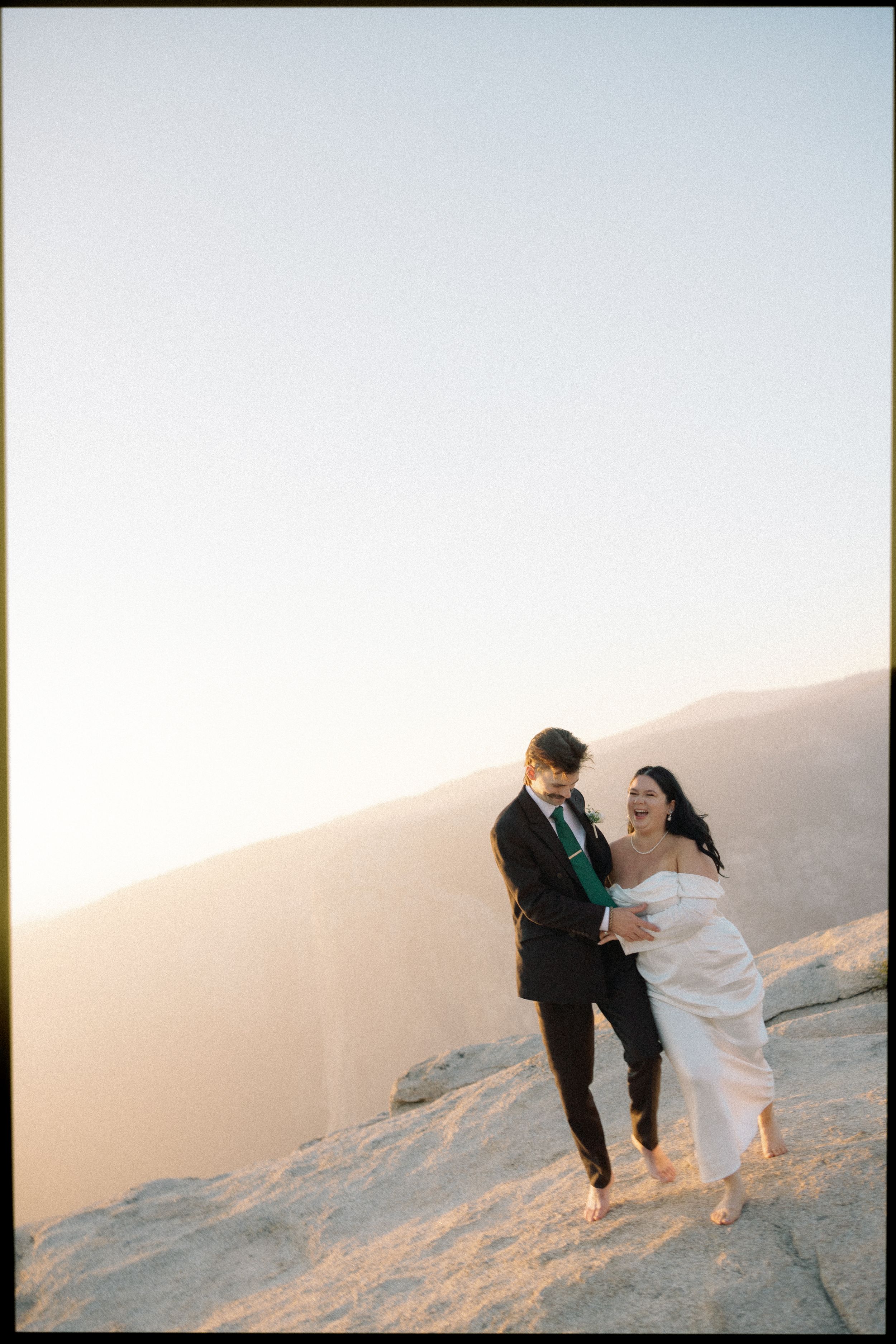 How to Elope in Yosemite | Yosemite Elopement Photographer