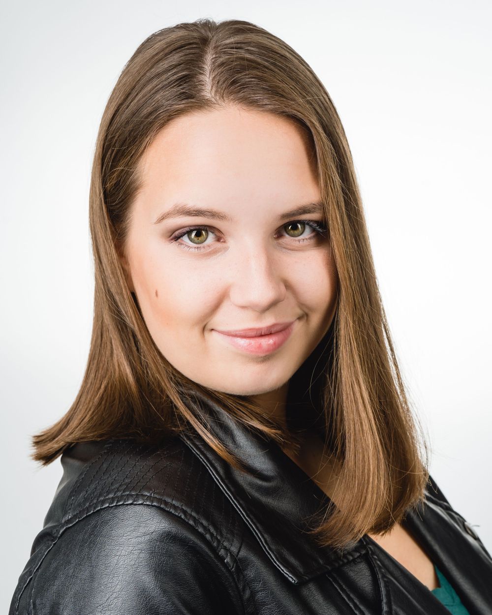 Actress Headshot SessioN in Sammamish - Kelly Anderson Photography