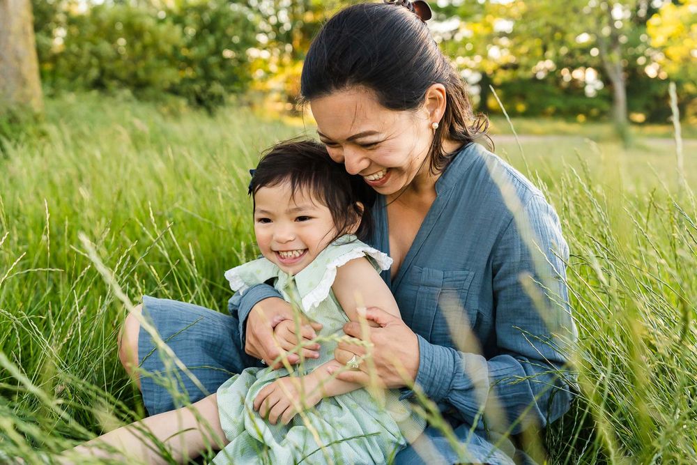 Sunset Family Photos at Discovery Park, Seattle Family Photographer ...