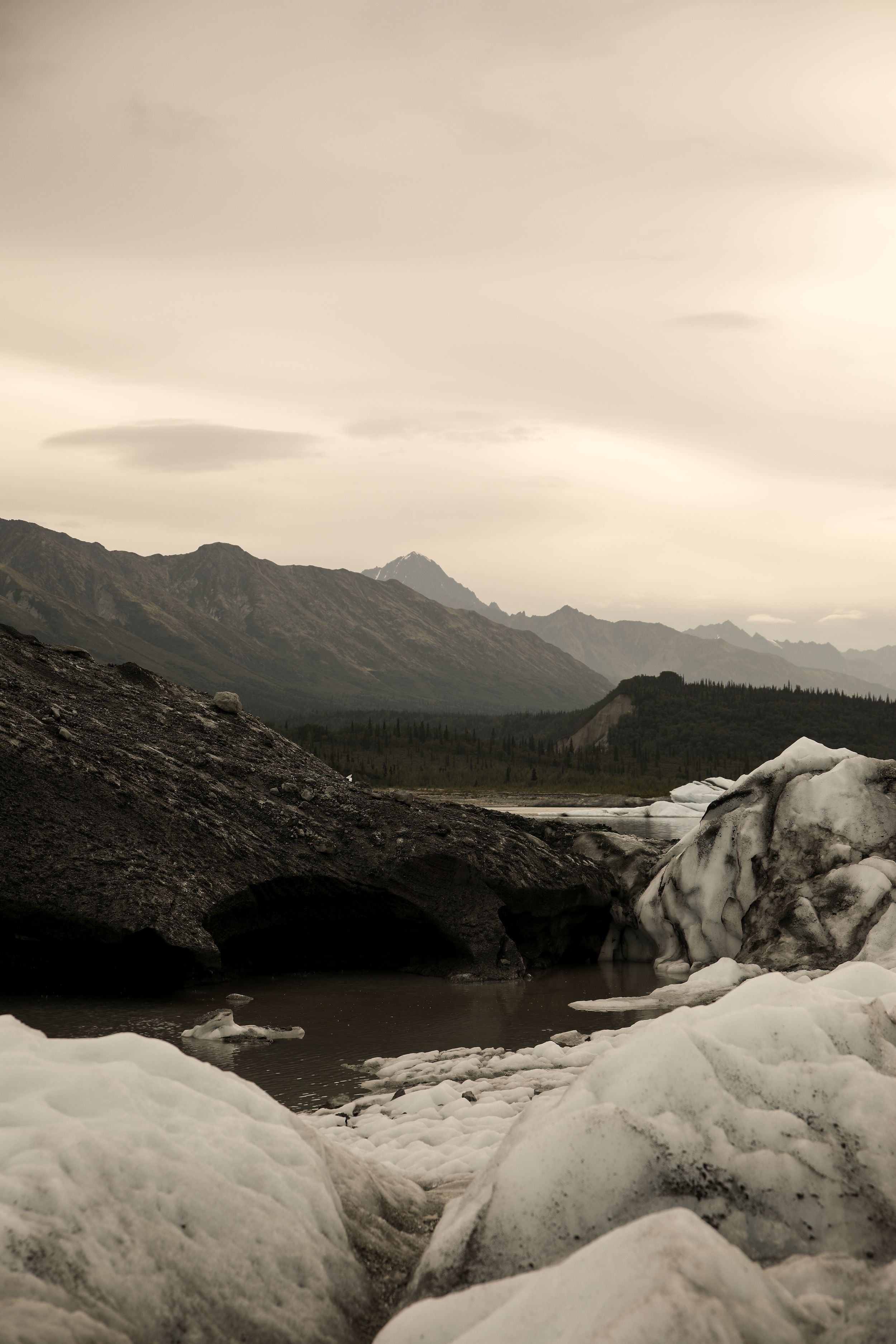 How to Elope at the Matanuska Glacier near Anchorage, Alaska - Emma K ...
