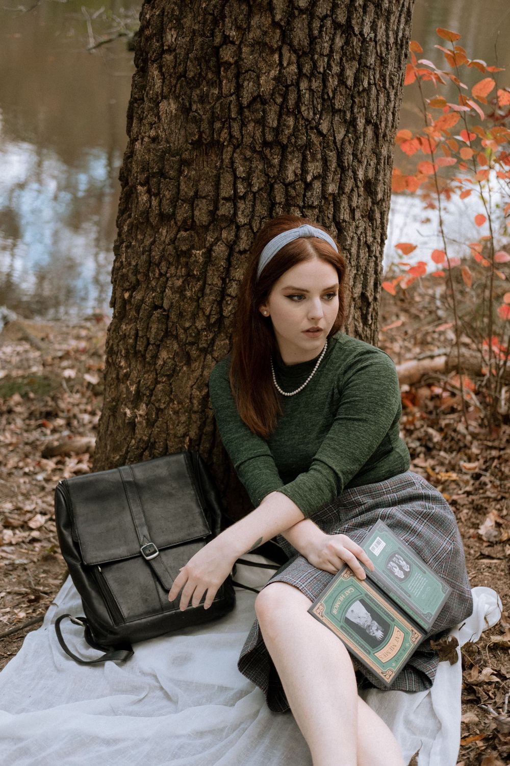 Vintage Inspired Fall Portraits - Sabrina Regier Photo