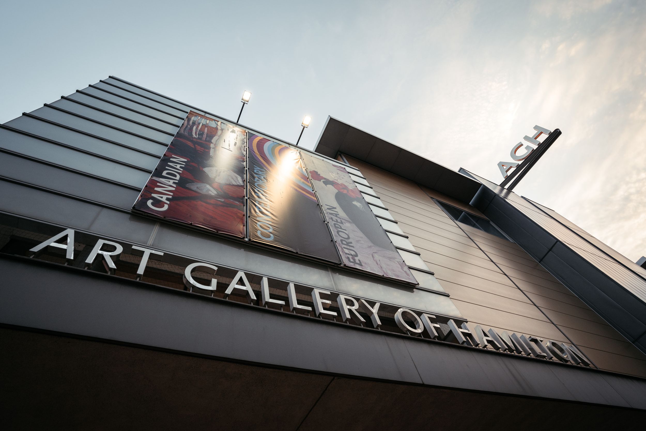 The Art Gallery of Hamilton - Geoff Shaw - Hamilton Wedding Photographer