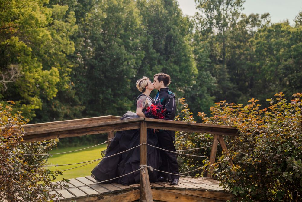 Alex & Roo - Marlo Louden Photography