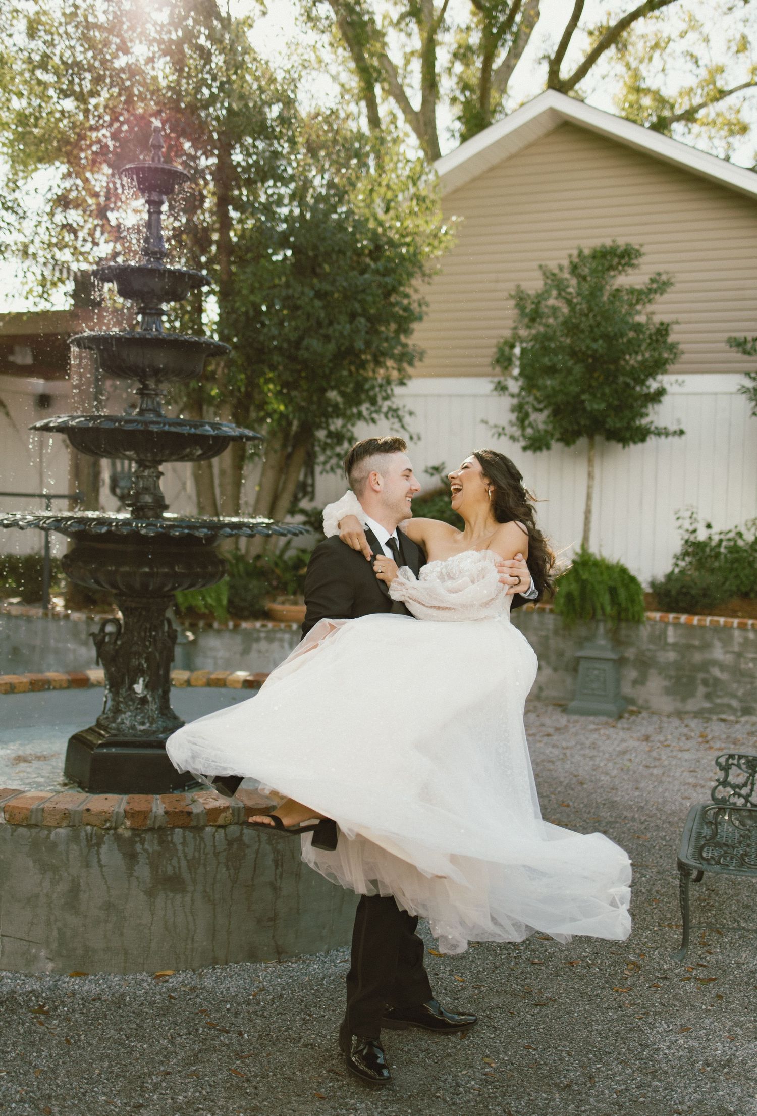 garden wedding - Raegan Price Photography