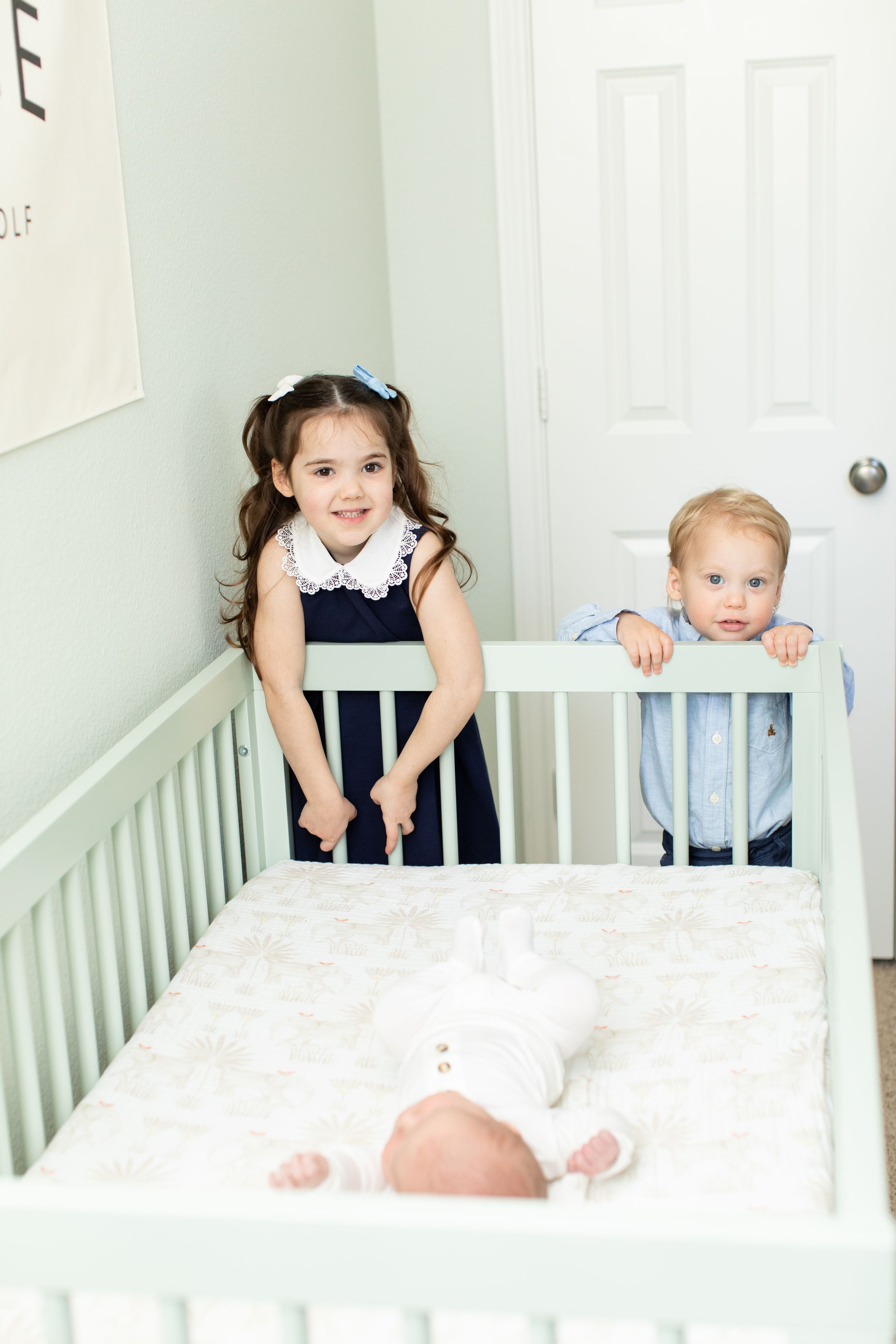 Newborn Lifestyle Session | Baby Kayce - Makenzie Fertig Photography