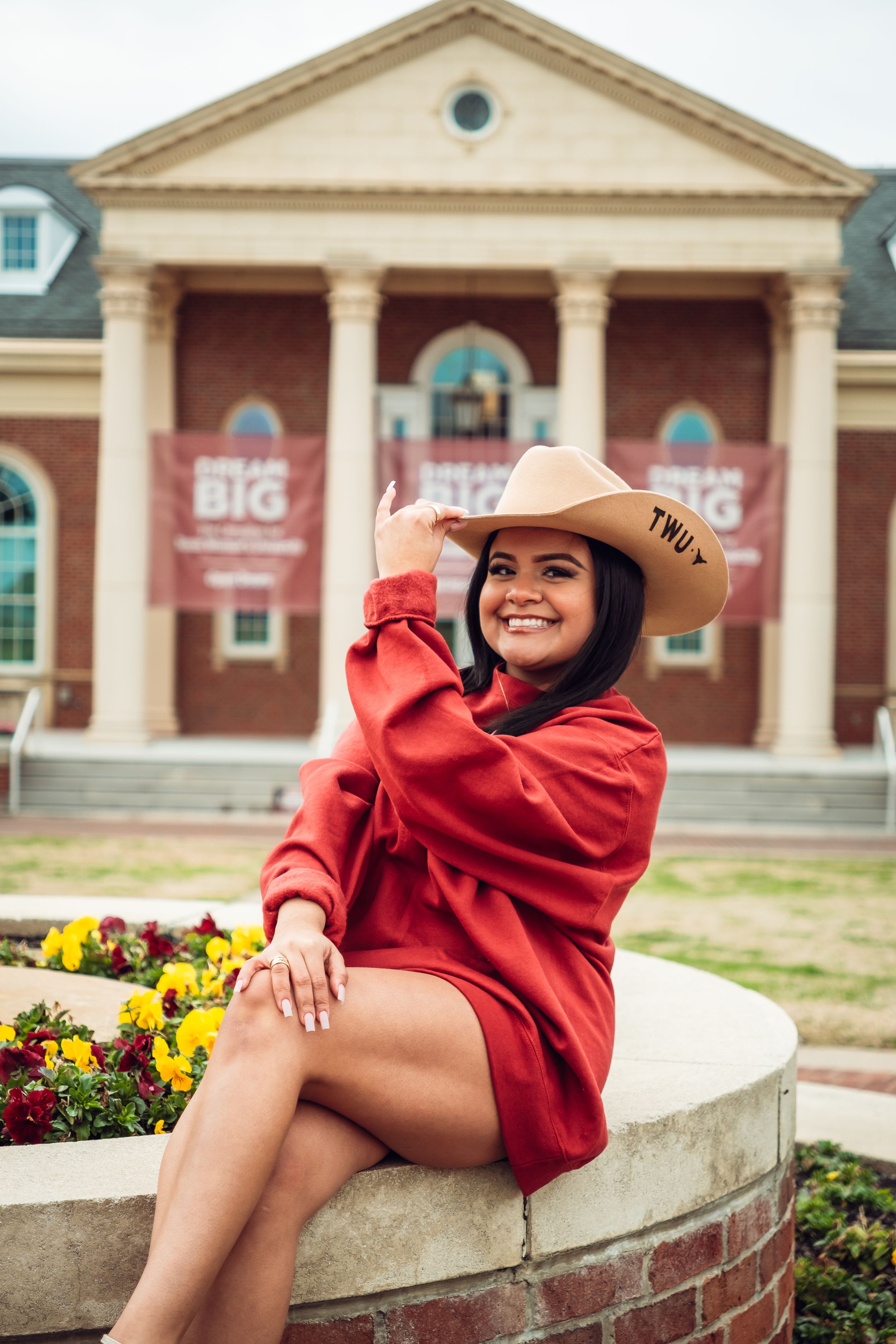 TWU Senior Photos: Daniela Cruz - Eric Aaberg Photography