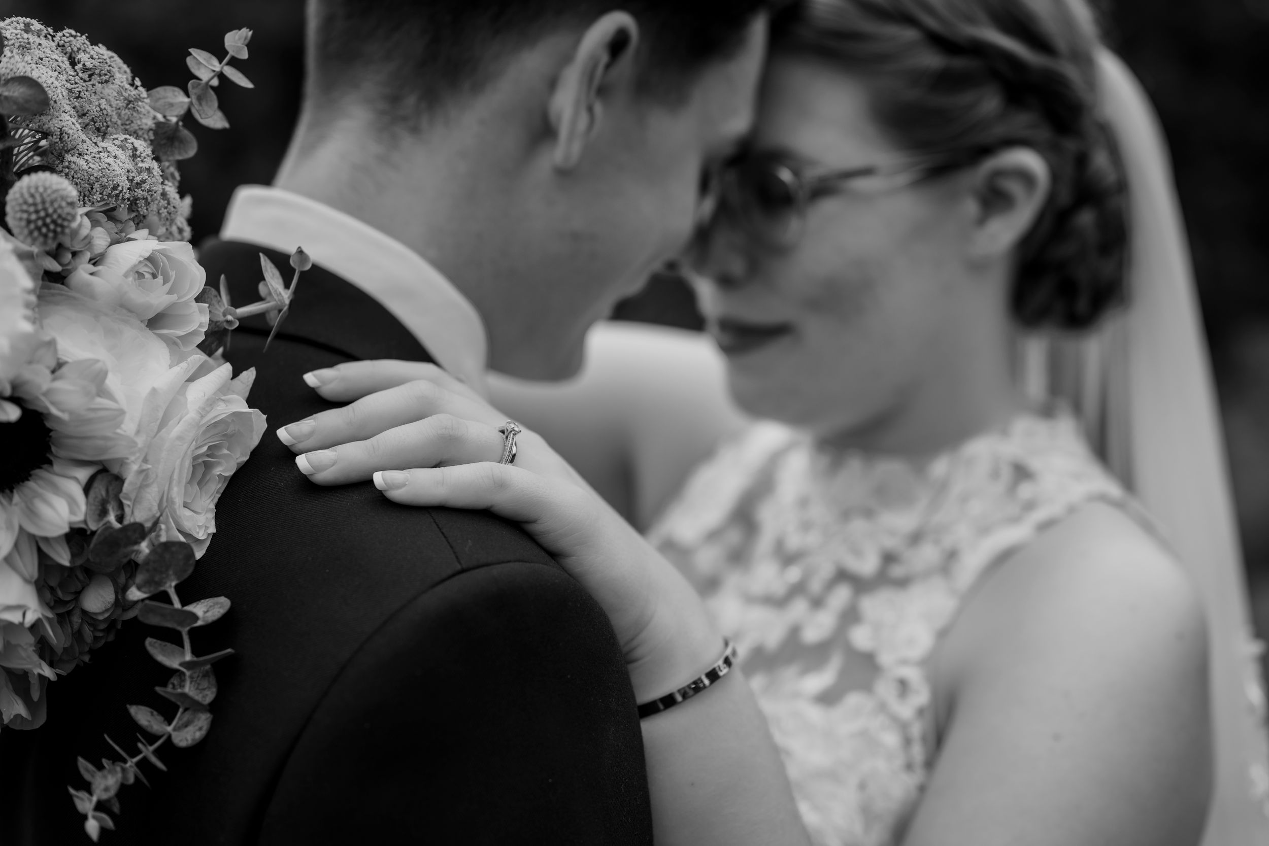 Minneapolis Wedding Photographer - Alex Rae Photography