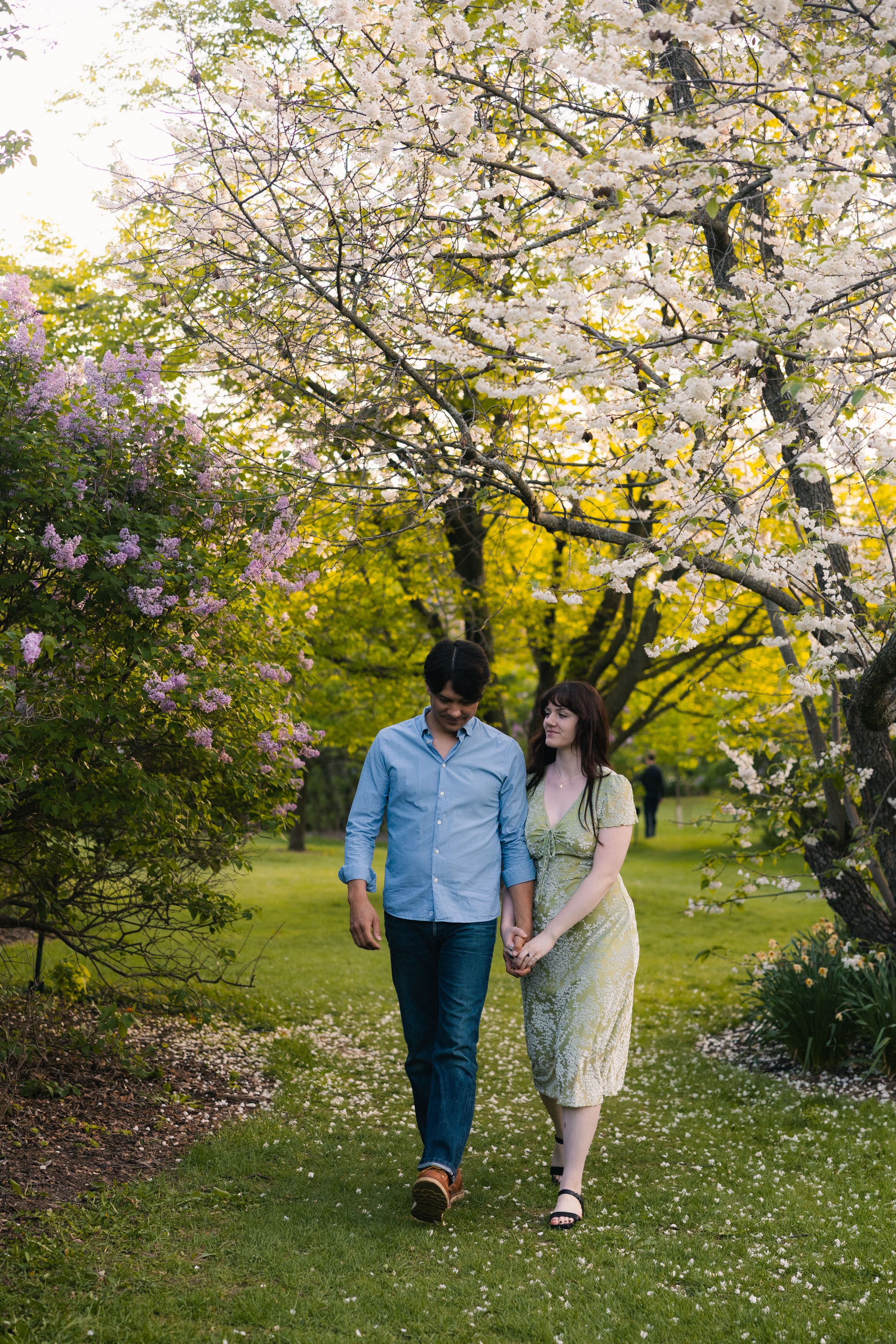 Cutest Couple Session at the UW Arboretum - Little Dragan Photography