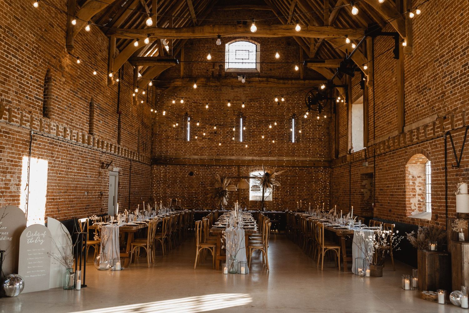 Godwick Great Barn - Yasmin Thorp Photography