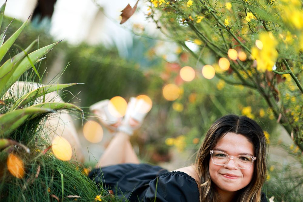 Senior Portraits - Ready Images & Design