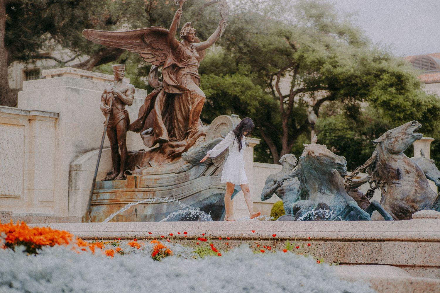 UT Austin Graduation Portrait Locations - Alice C Cheung Photography