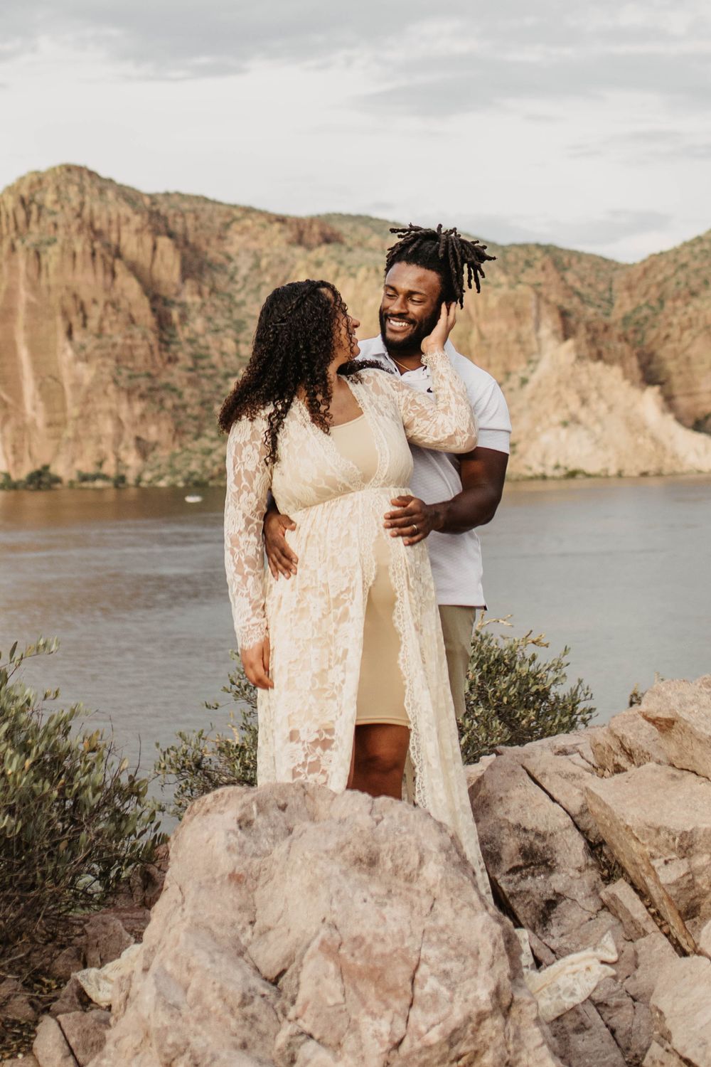 Blake and Madi Maternity Session - Rayann Marie Photography