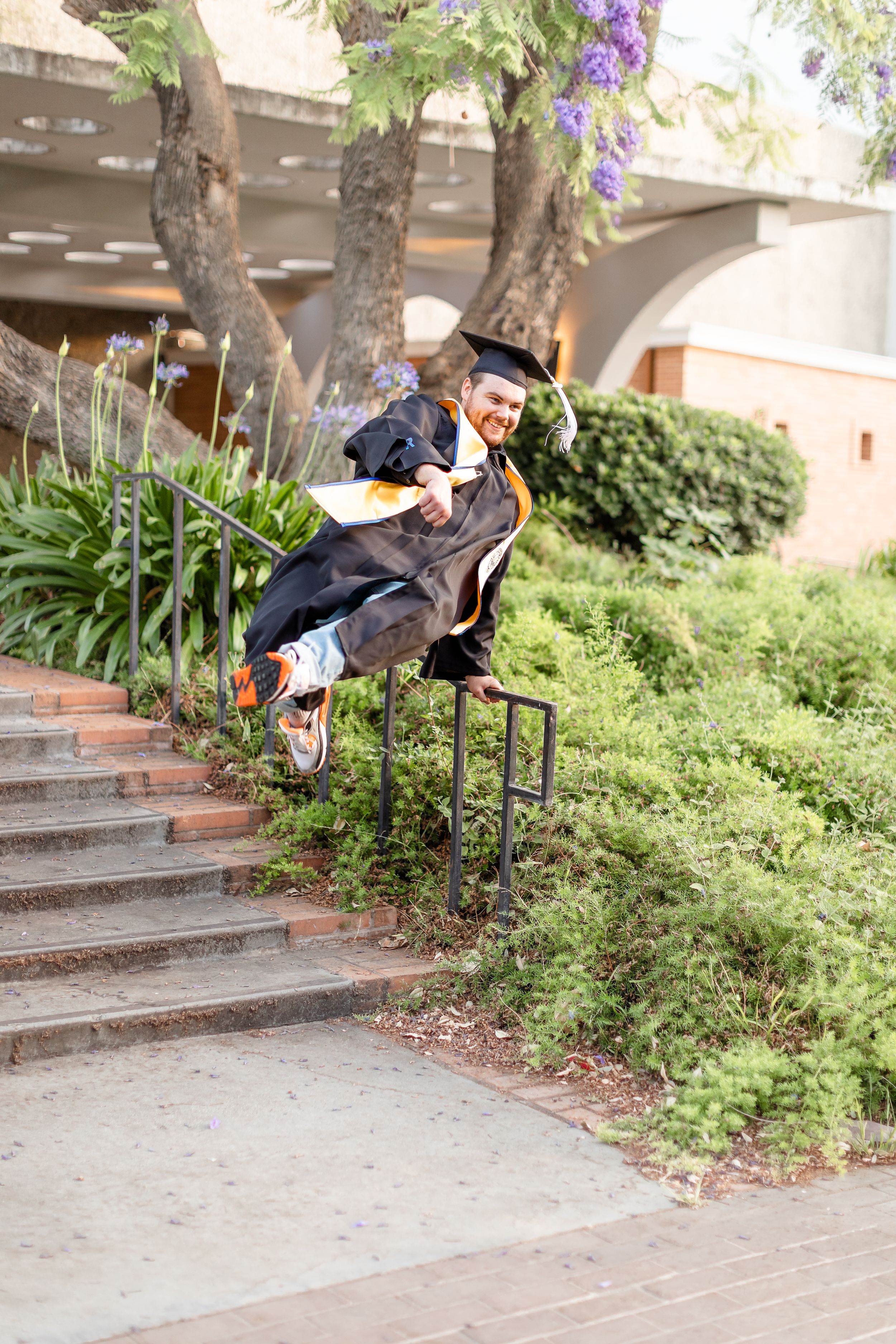 Top 5 Tips for Senior Guys' Graduation Pictures - Amy Flammang Photography