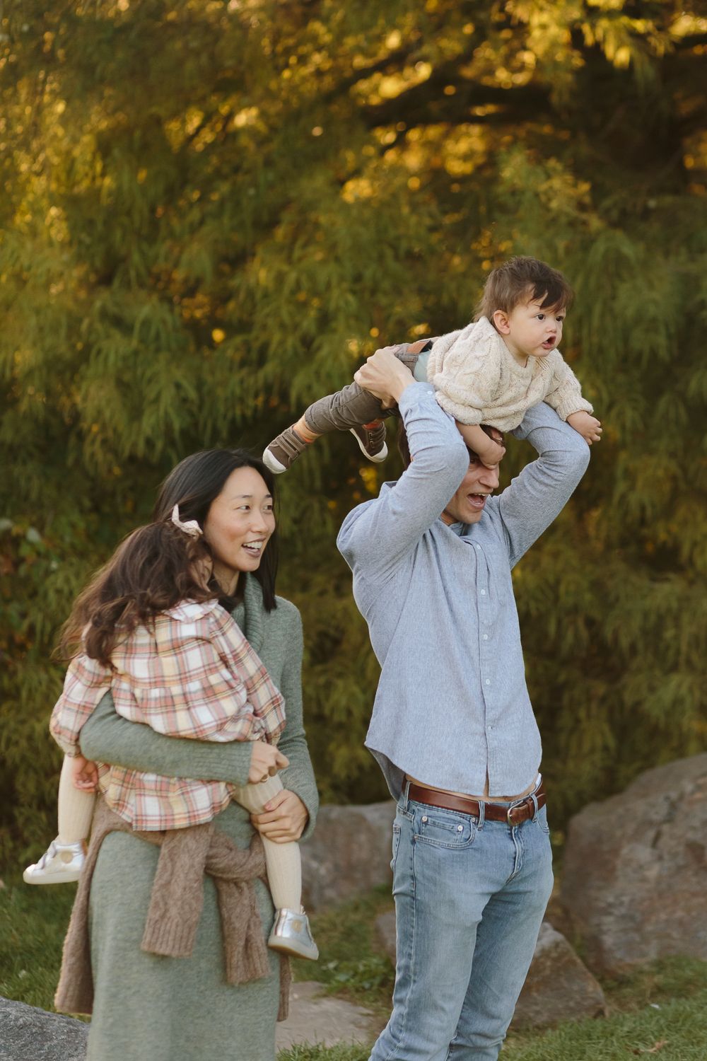 Upper West Side Family Photographer: An elegant Family Session in ...