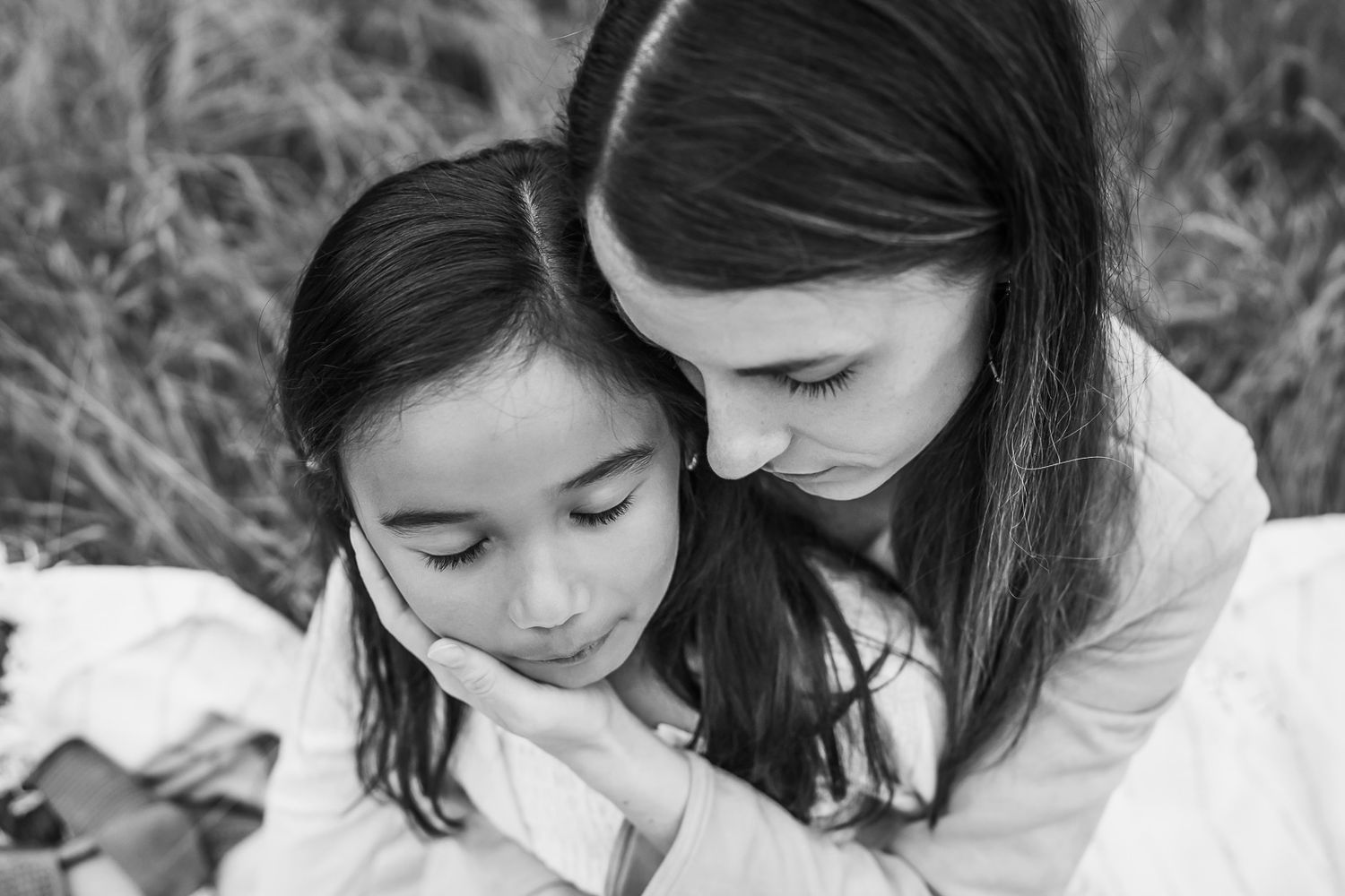 Spring Family Photo Outfits, Juanita Bay Park - Ling Ling Zheng Photography