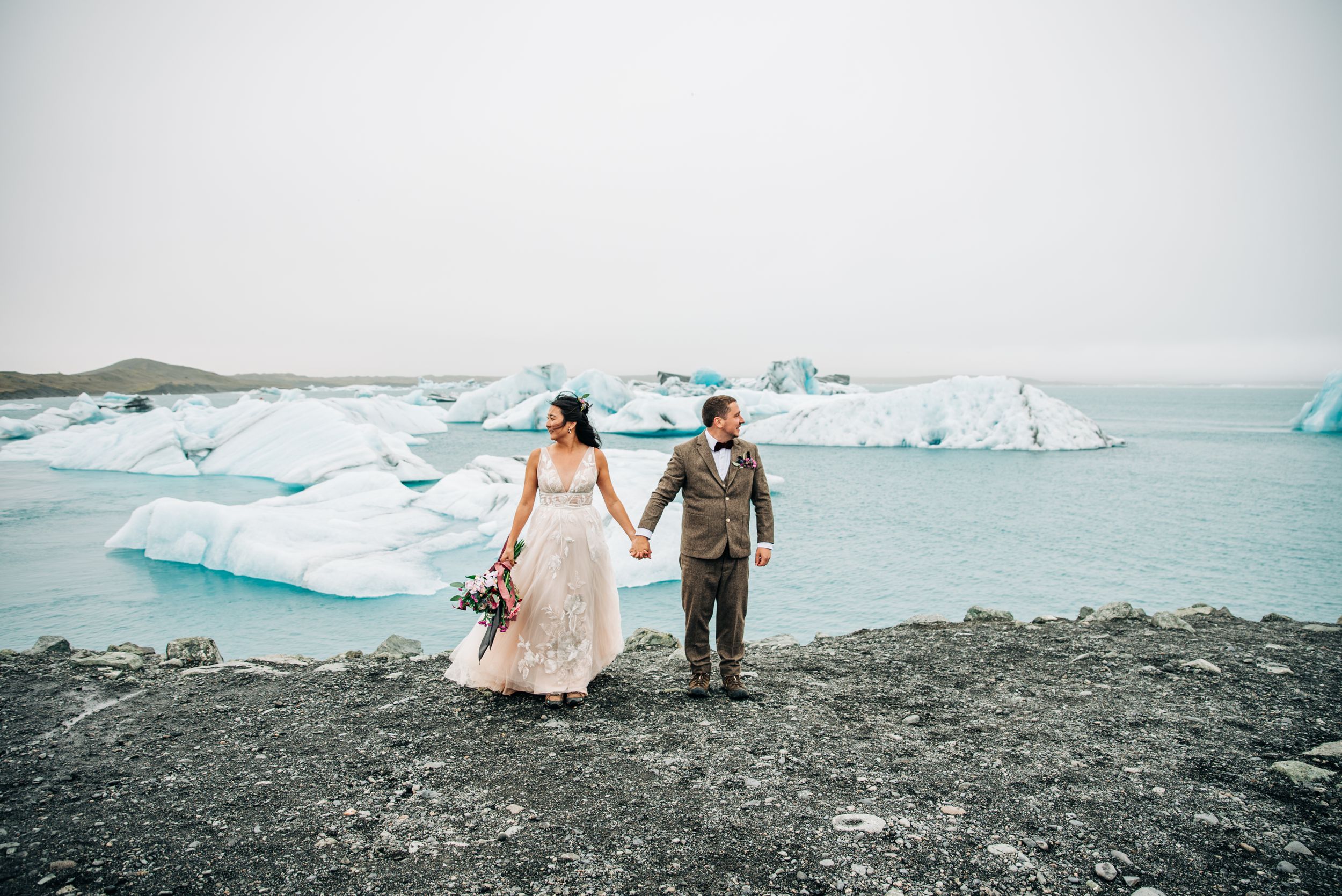 Diamond Beach Elopement with Leah + Darin in Iceland - Jennifer ...
