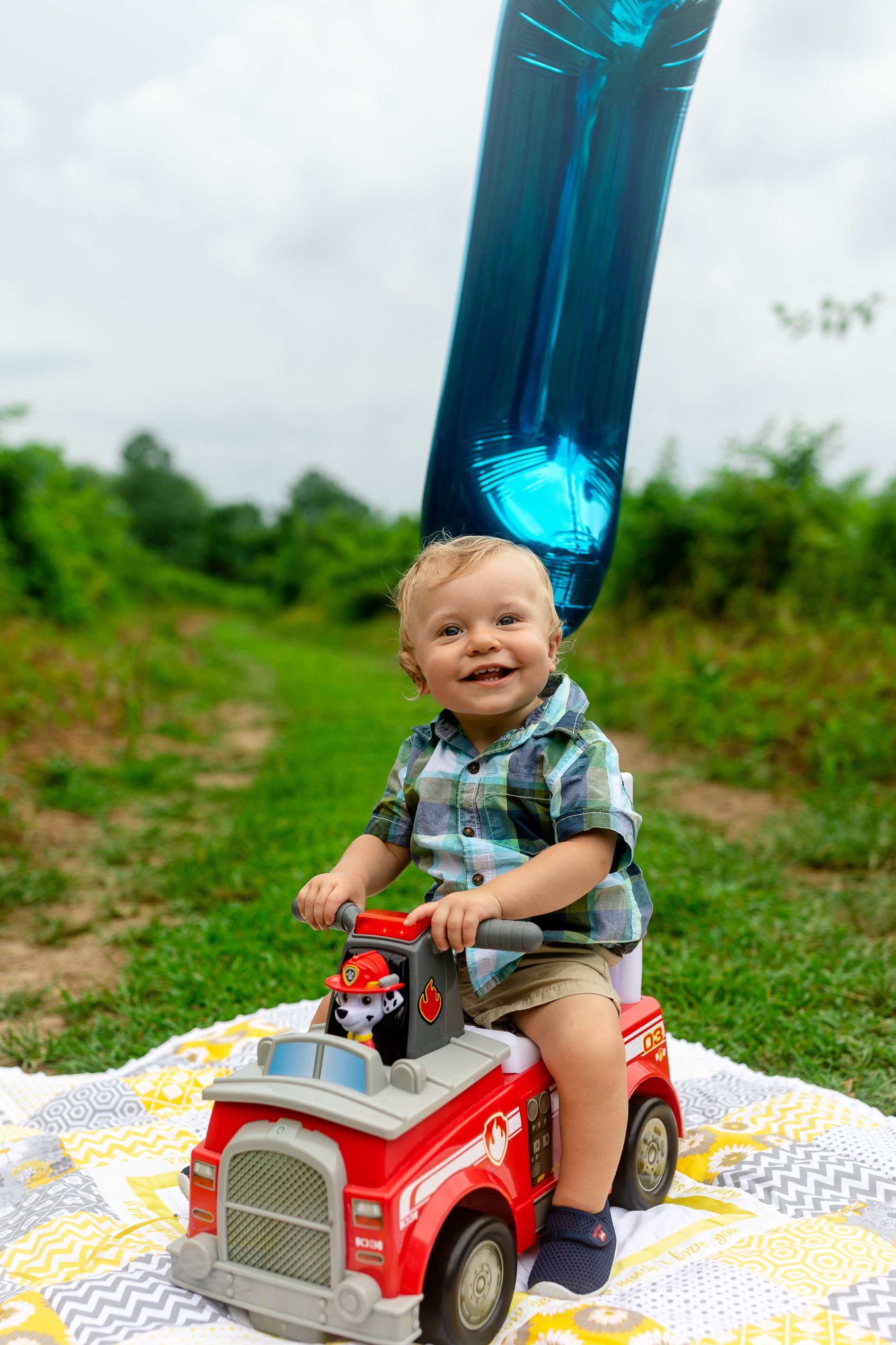 A Few Of My Favorite Things - Milestone Sessions - Willow Roots Photography