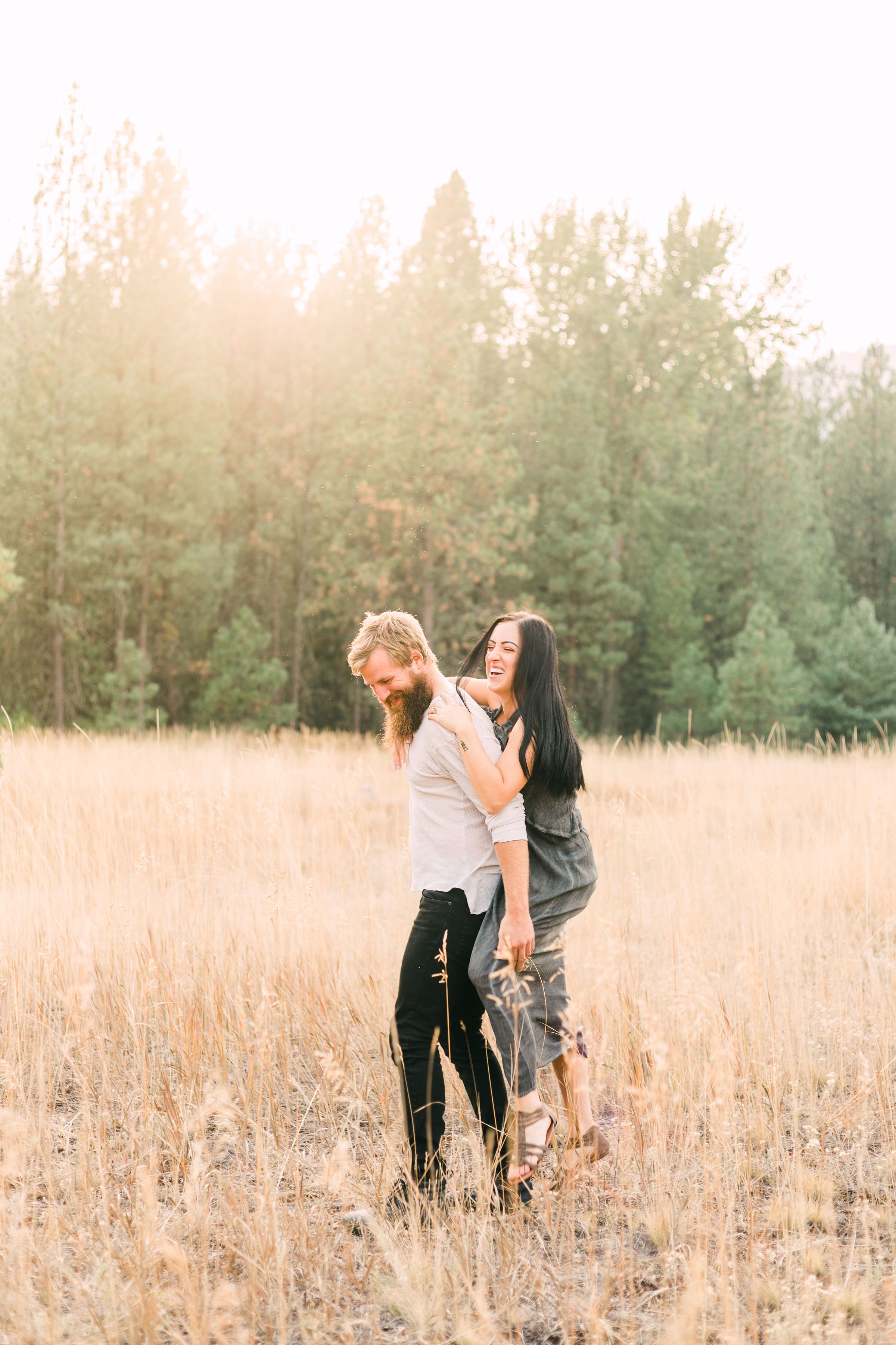 Bri & Taylor - Hope Jones Photo