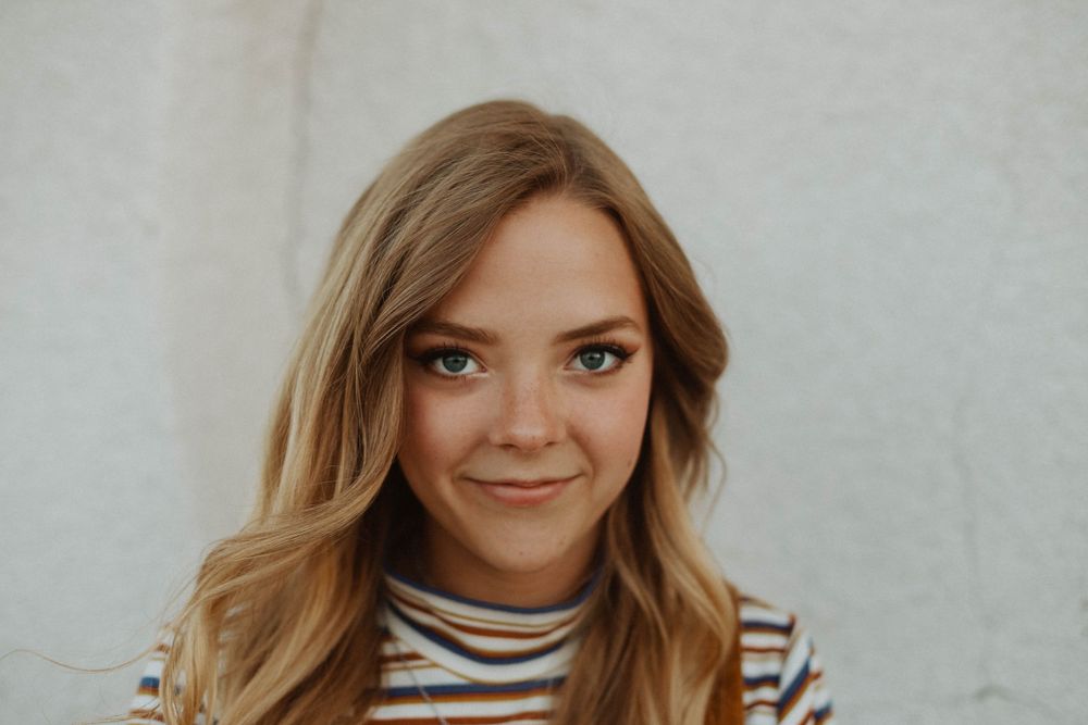 Senior - Morisa - Taylor Stagg Photography