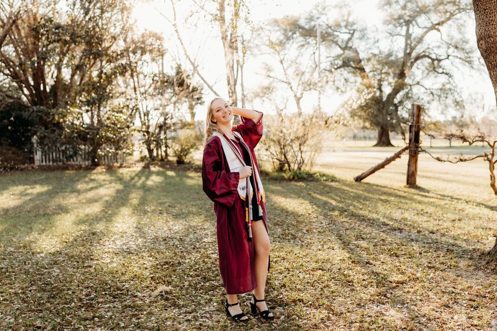 Senior Ambassador Program - Raylyn Reed Photography