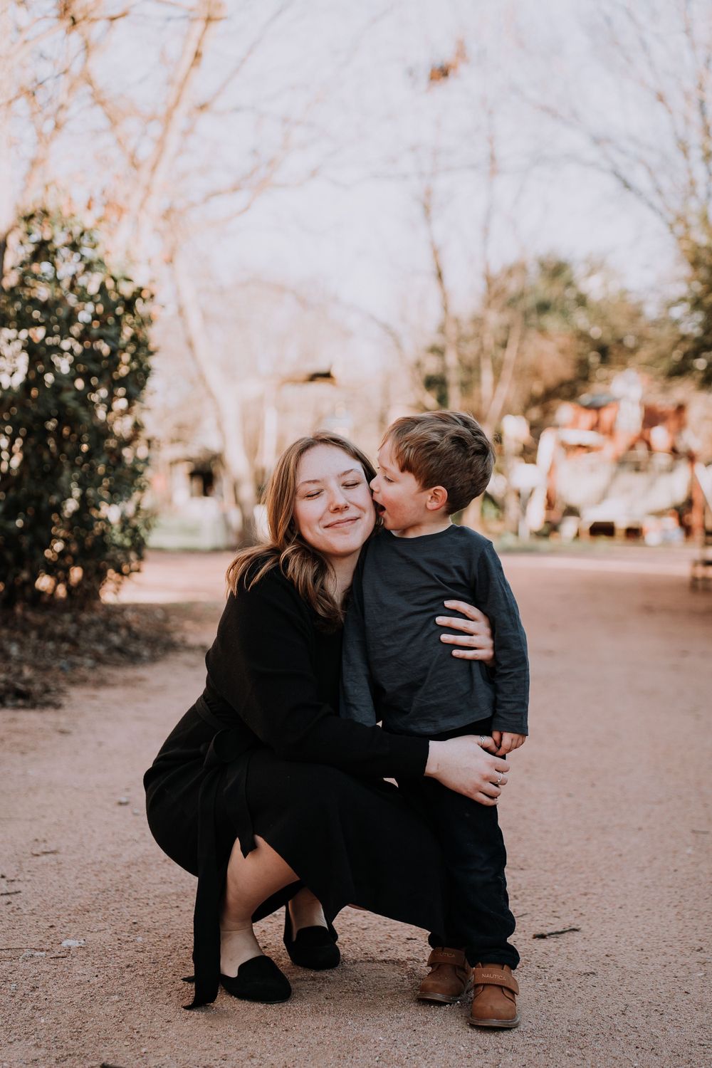 Mackenzie + Koda | Family Photos | Sekrit Theater - Photography by Hong ...