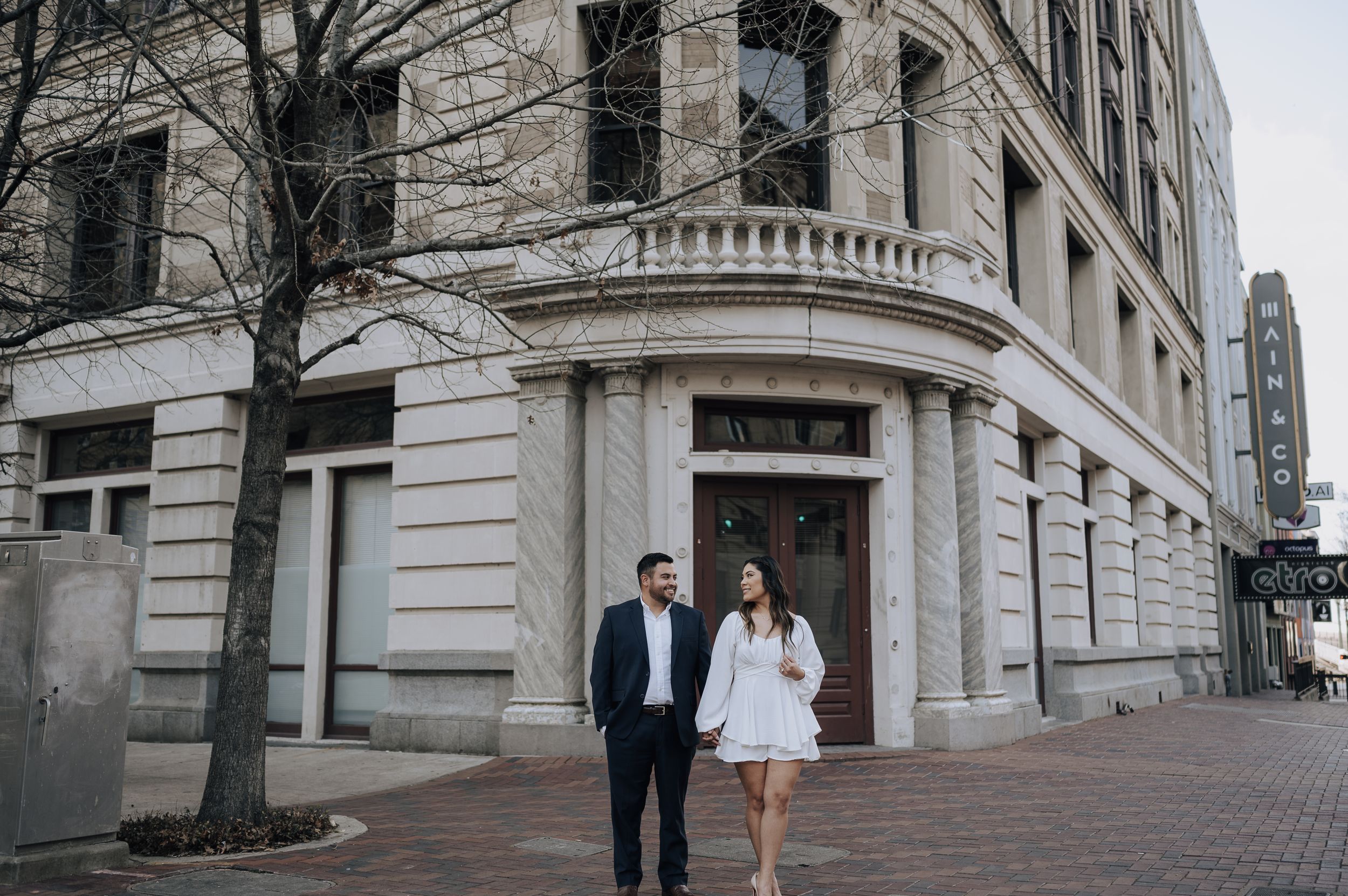 Top 10 Unique Engagement Photo Locations in Houston, Texas - Mandi ...