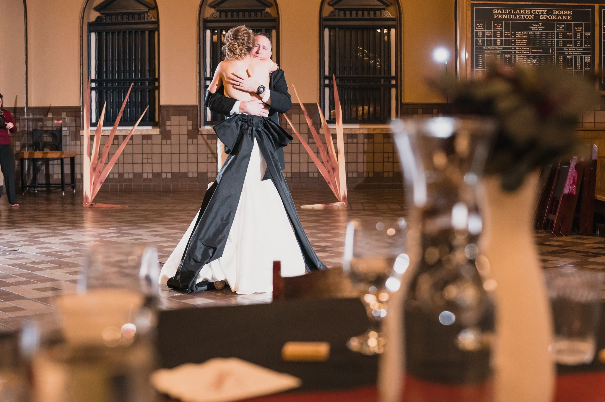 Alex and Haley's Boise Train Depot Wedding - Jerry Moyer Photography ...