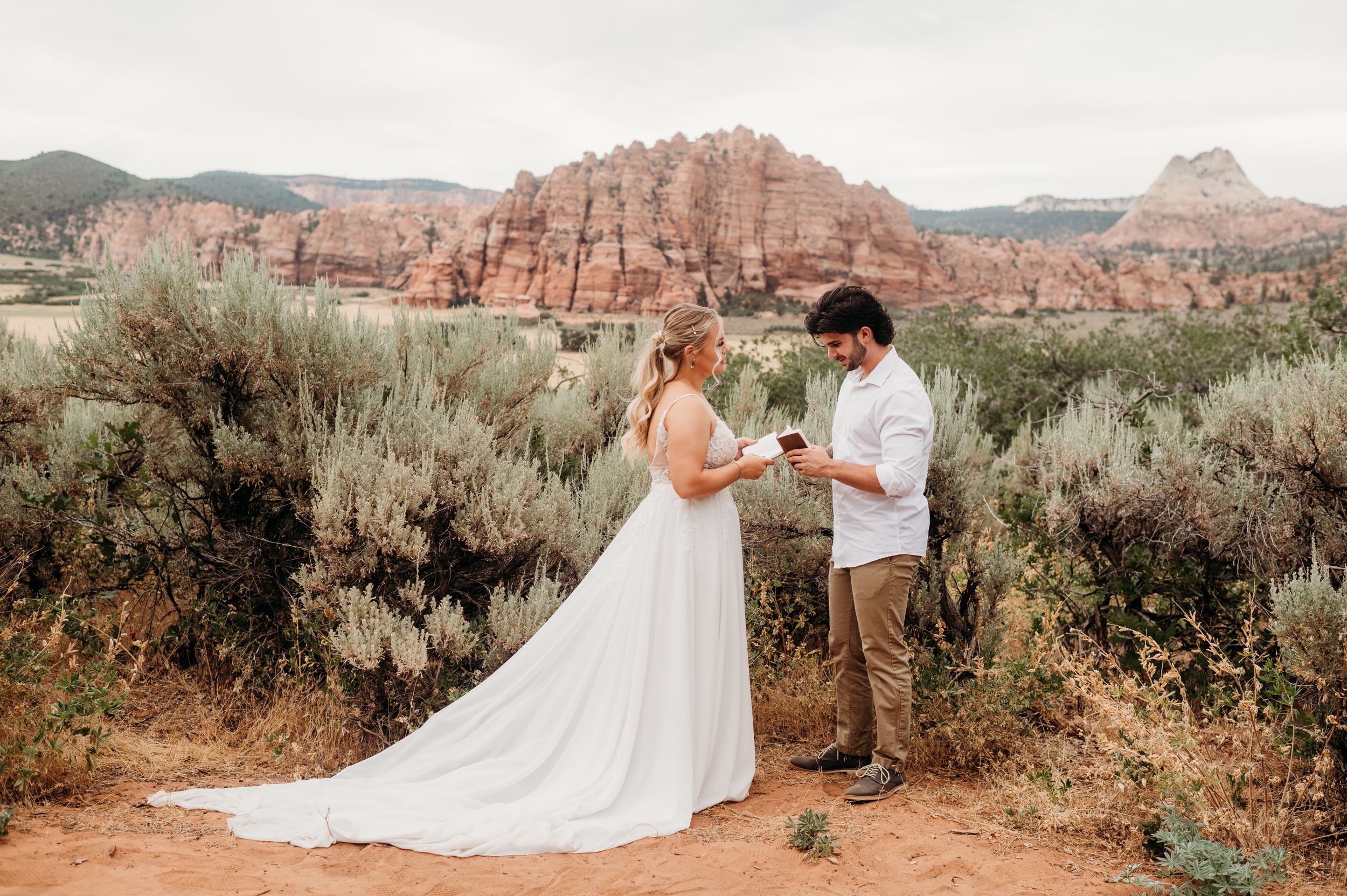 Hiring Your Local Southern Utah Elopement Photographer - Casandrah ...