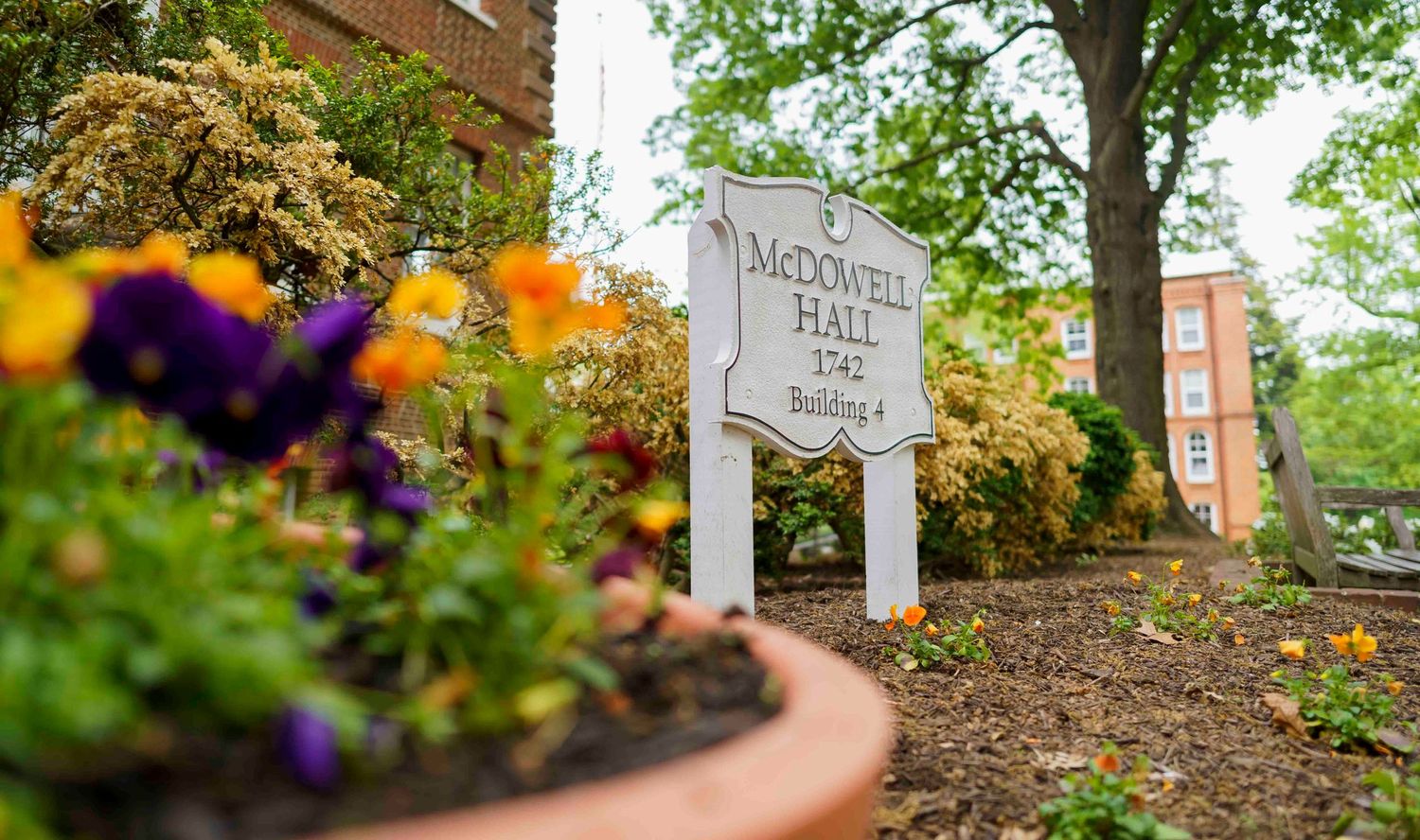 Love in Annapolis: A Stunning Engagement Session with Shannon and ...