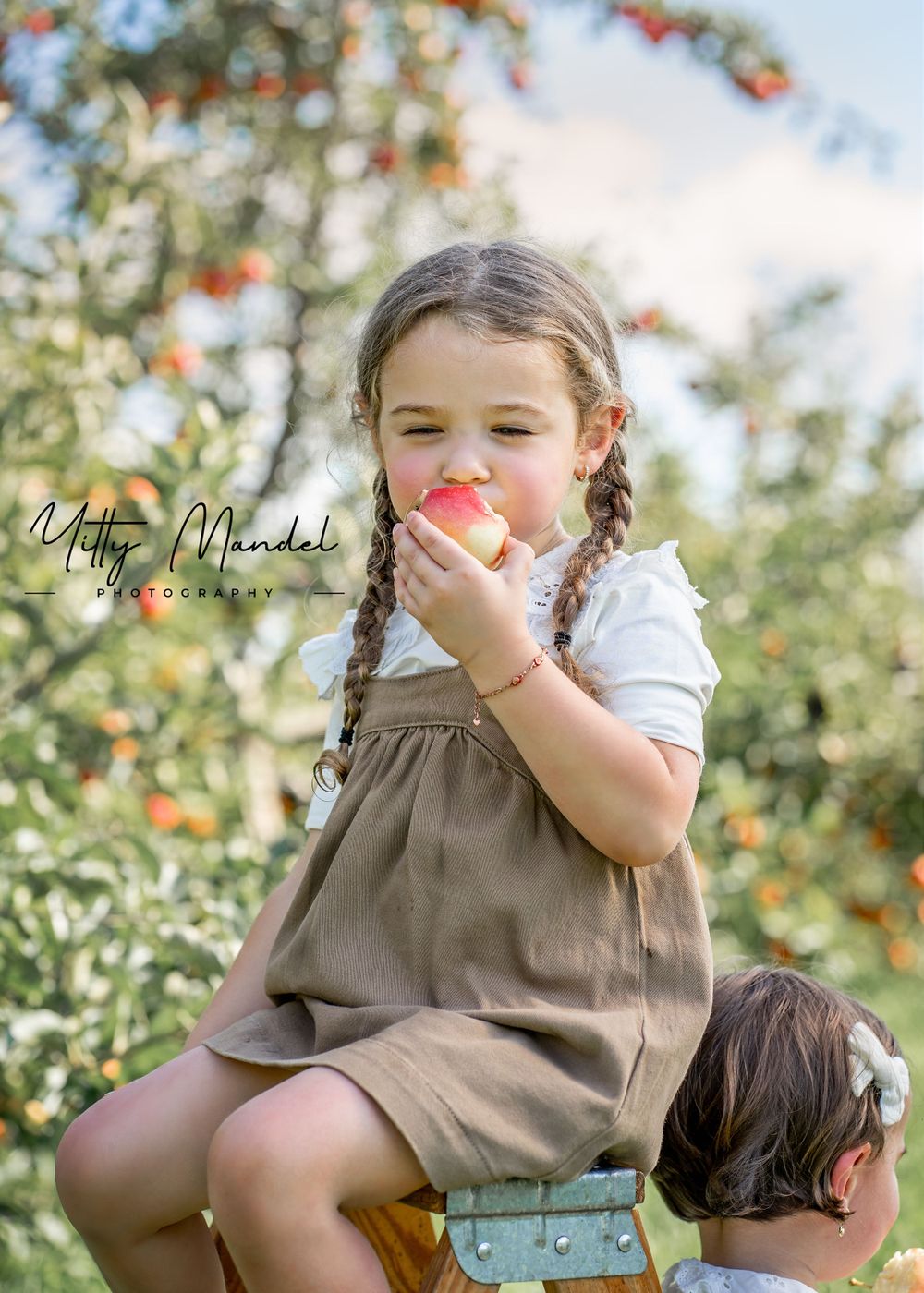 Natural light - Yitty Mandel Photography