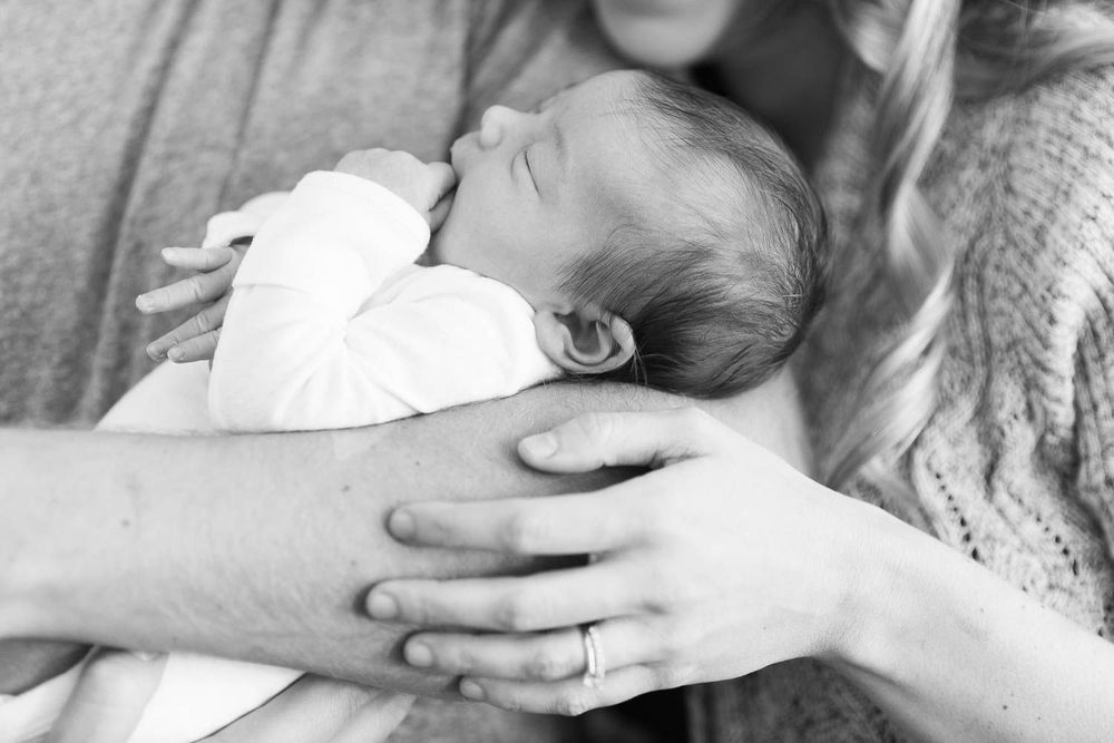 6 Tips for photographing your own newborn session - Kristen Recalis ...
