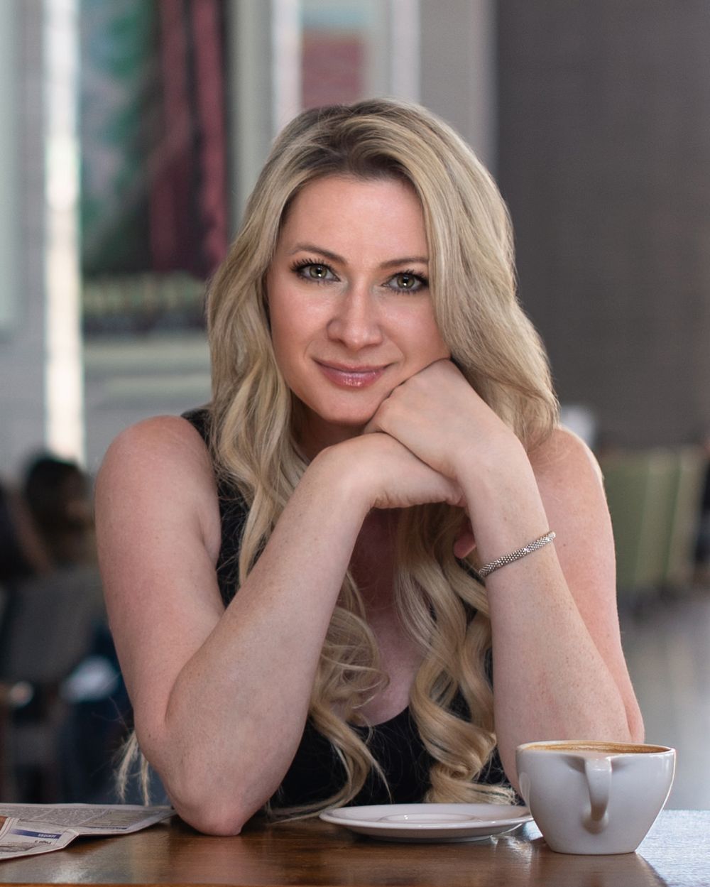 Anitabarcsa: SF Bay Area Headshot and Brand Photographer