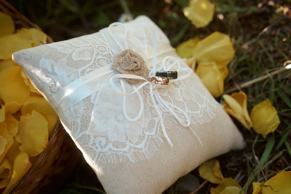 Sydney Douglass & Nic Favela