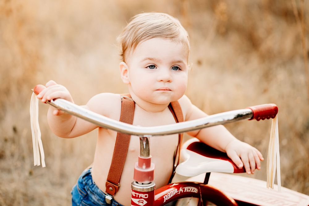 6 Baby Milestones You’ll Want Professionally Captured (And When to Do ...