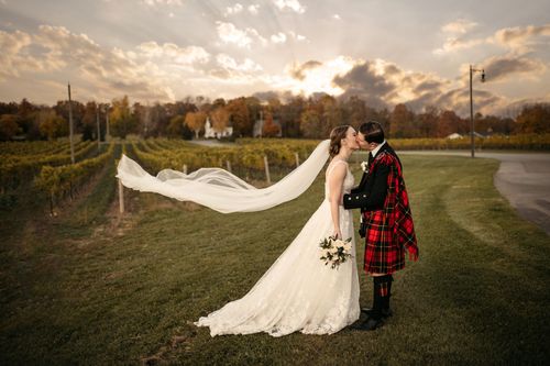 Geoff Shaw - Hamilton Wedding Photographer