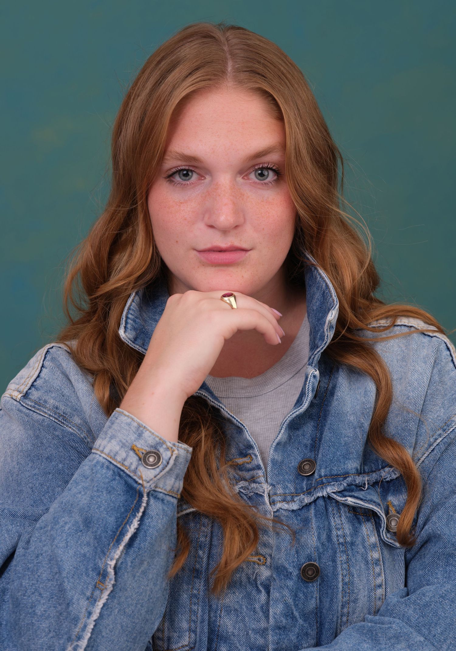 Headshot Photography - Happy Clicker Studios