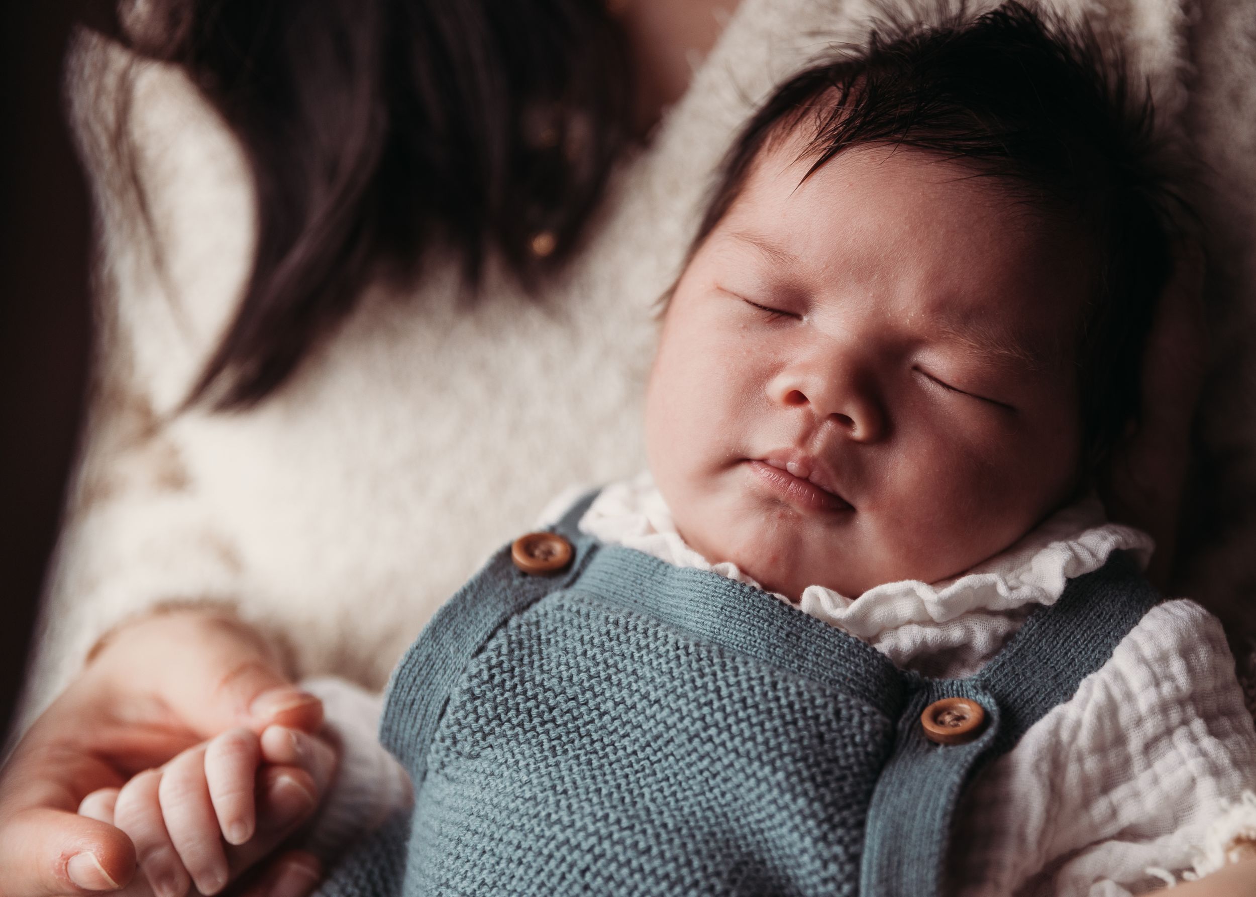 Eyelashes, Rolls, Flakes and Toes: Newborn Details to Make You Swoon ...