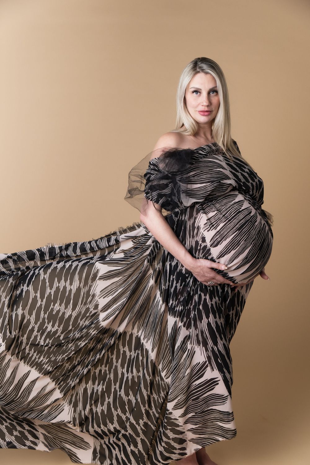Modern Maternity Portraiture
