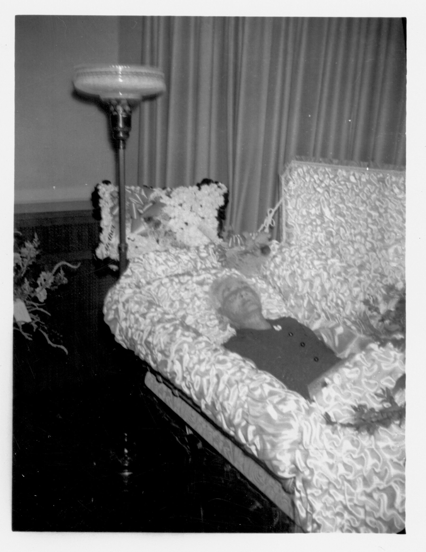 History of Funeral Photography - Funeral Photography by Nikki Kellogg