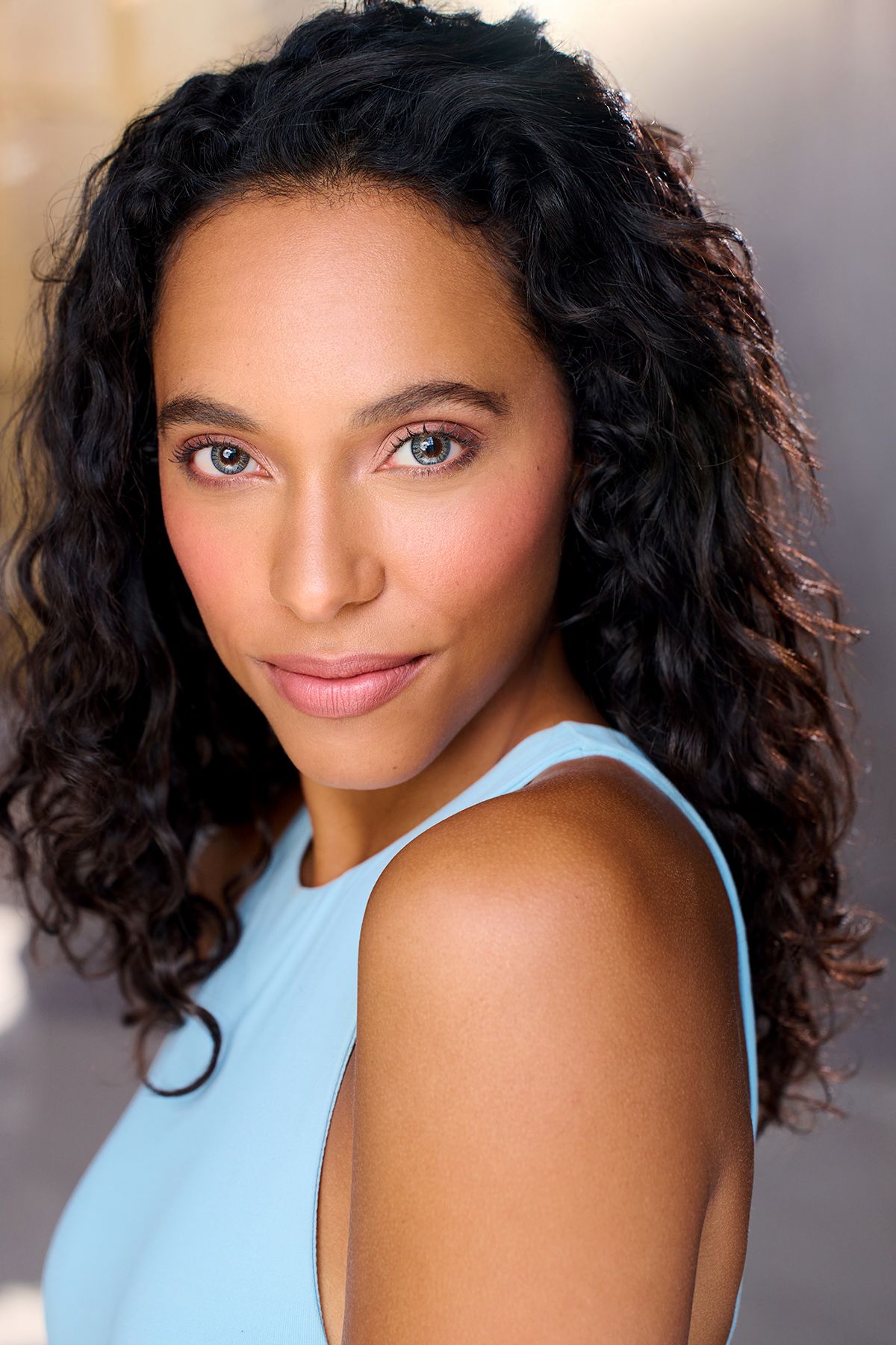 Women | Top Los Angeles Headshot Photographer - Bella Saville Photography