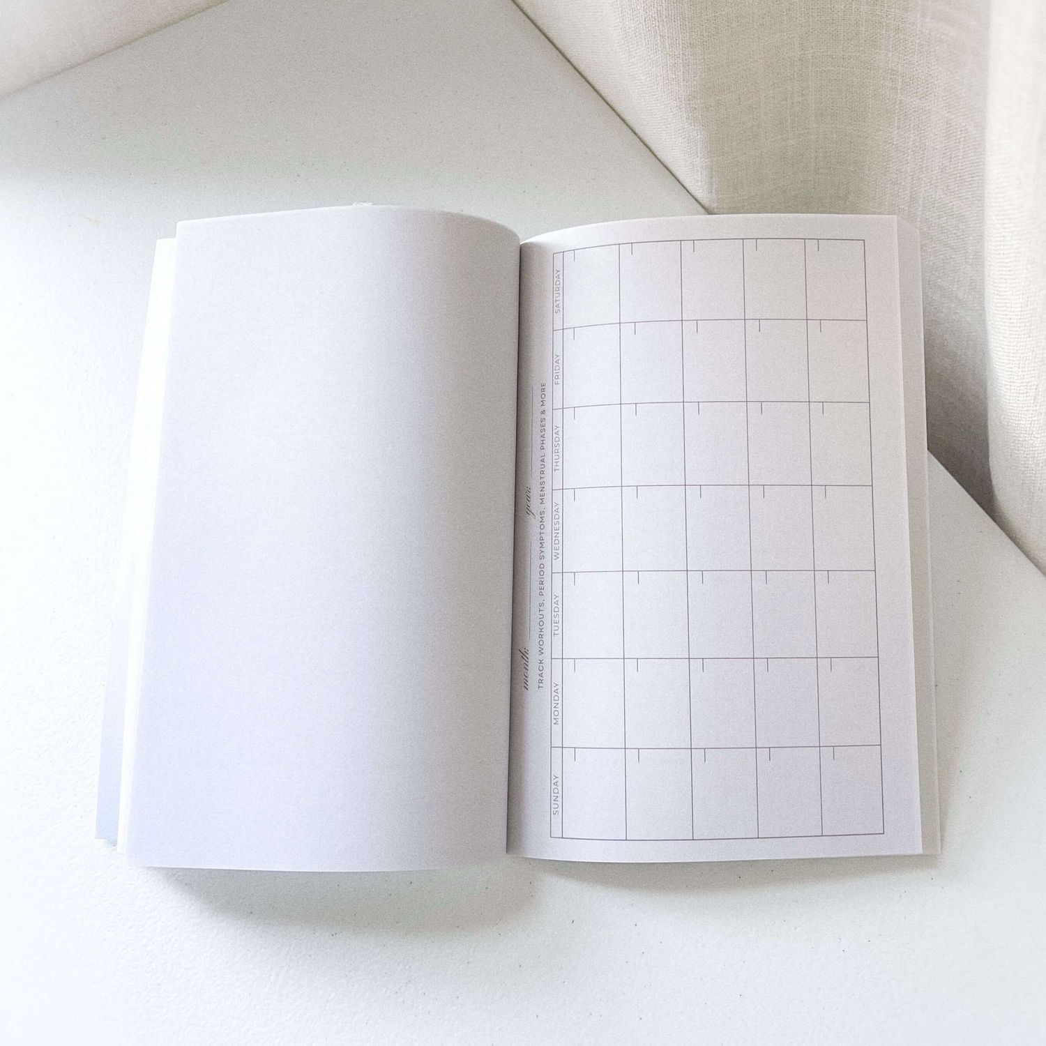 Cycle Syncing Journal - Her Natural Cadence