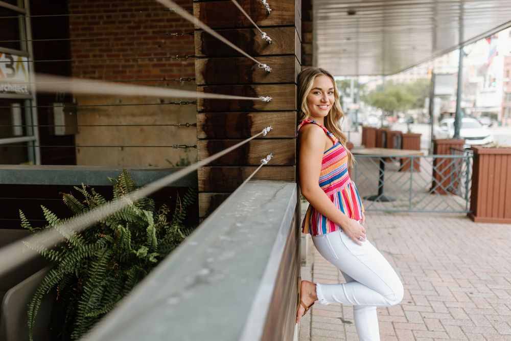 SARAH MARGARET - A SUMMERTIME SENIOR SESSION - Lydia Michael Photography