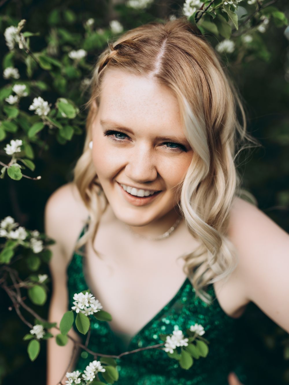 Choosing Your Grad Portrait Session Location - Lloydminster Wedding and ...