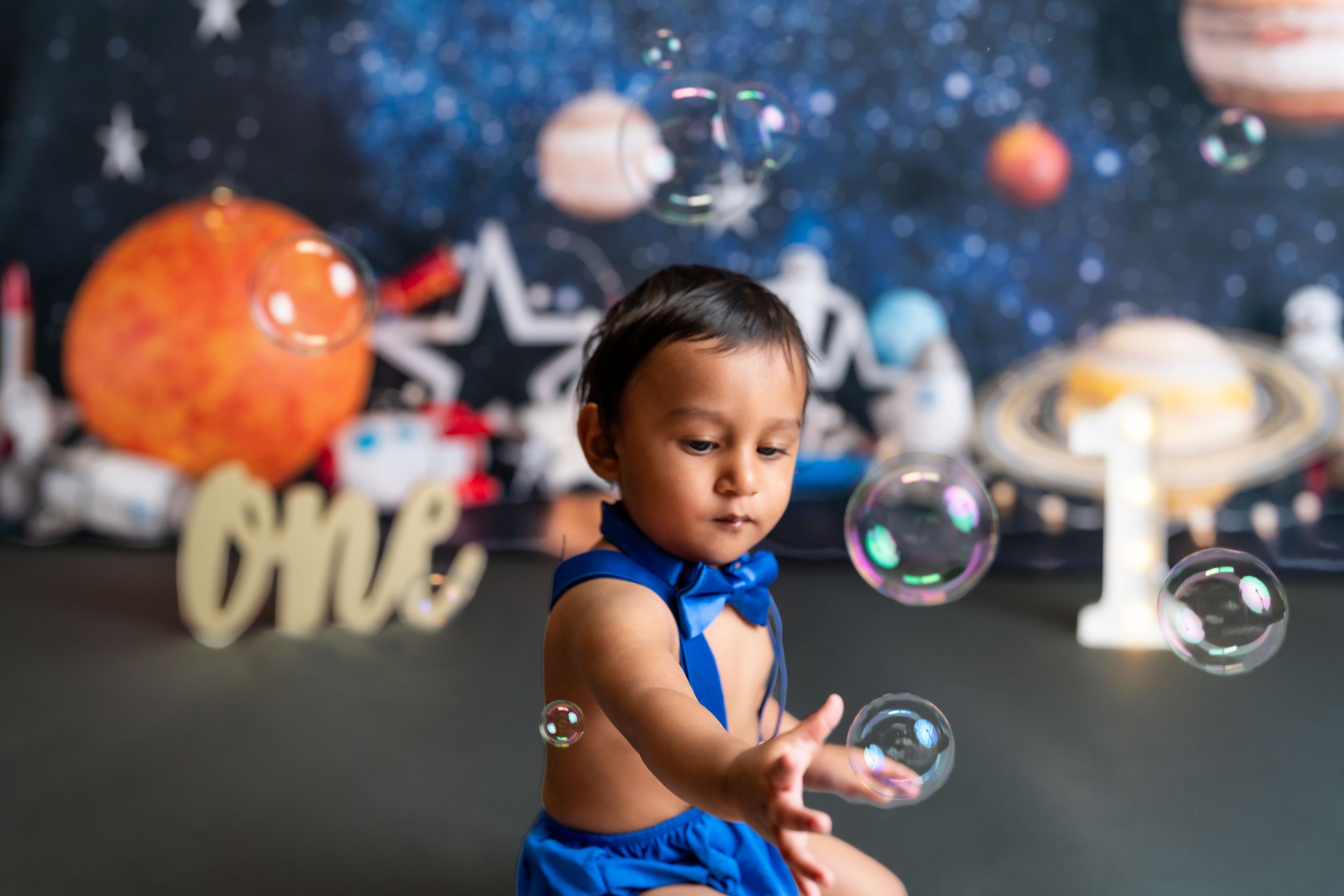1st Trip Around the Sun | Cake Smash & Splash