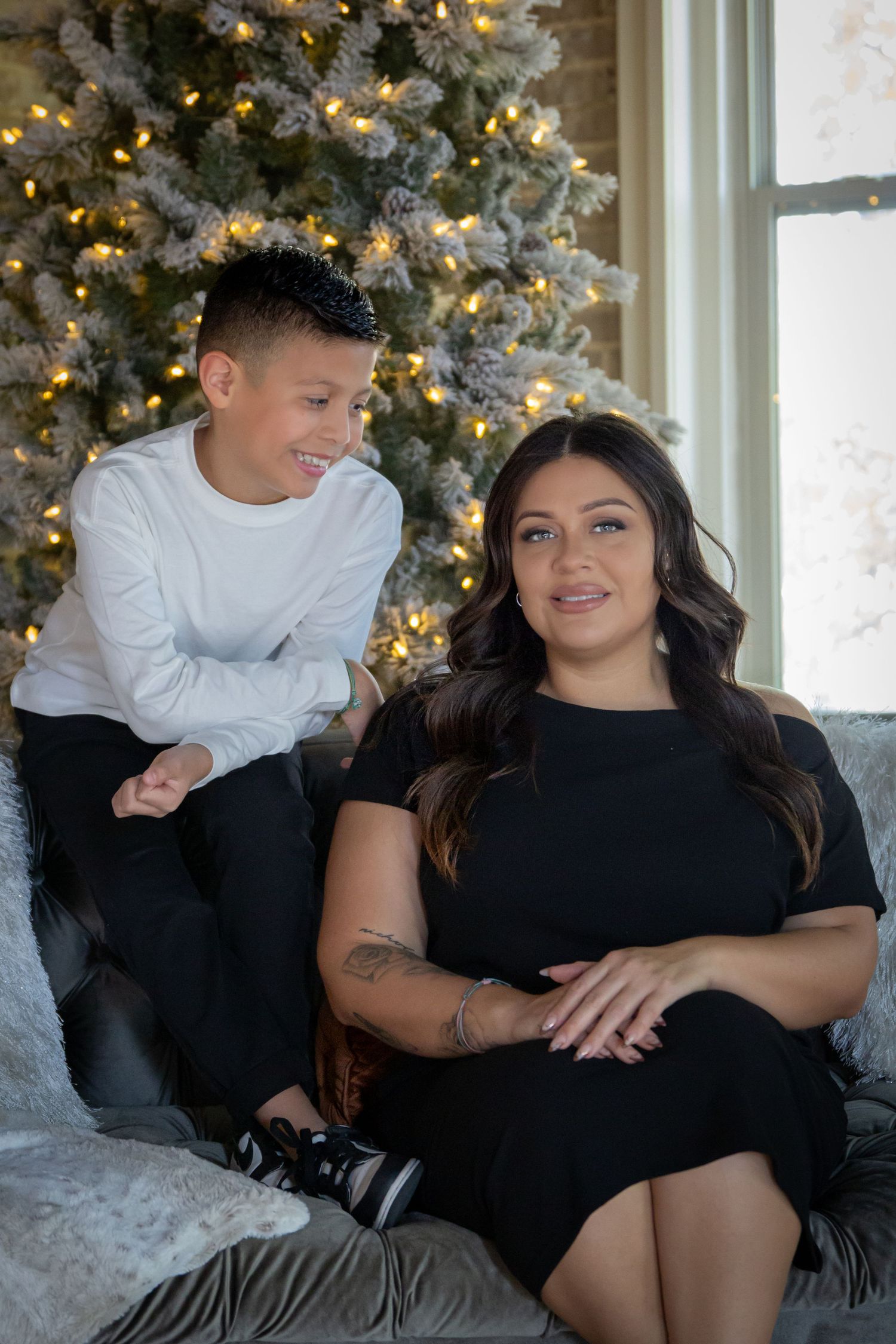 Holiday Mini Sessions - Studio Nine Photography